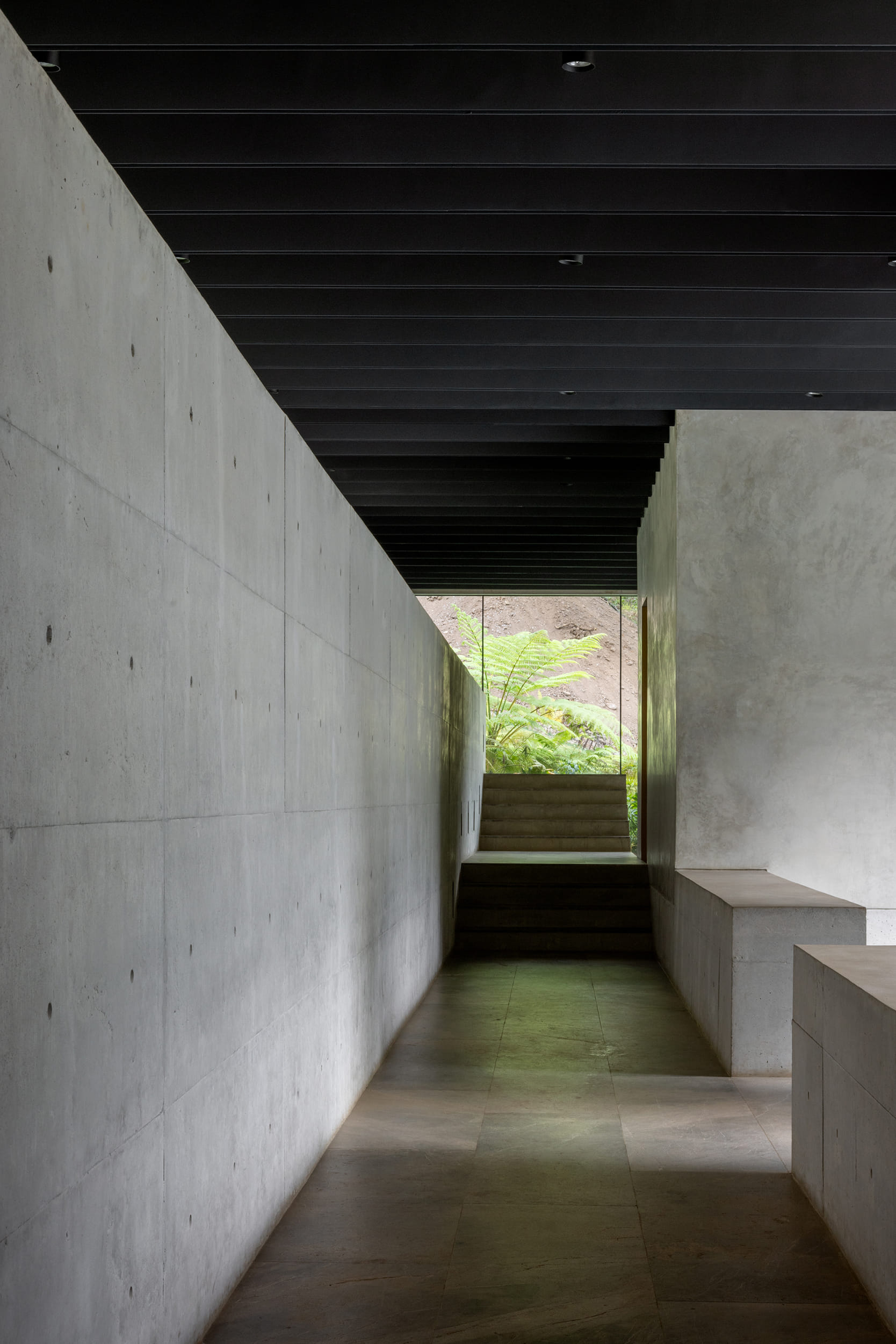 House in Avándaro | ESTUDIO Ignacio Urquiza Ana Paula de Alba | Archinect