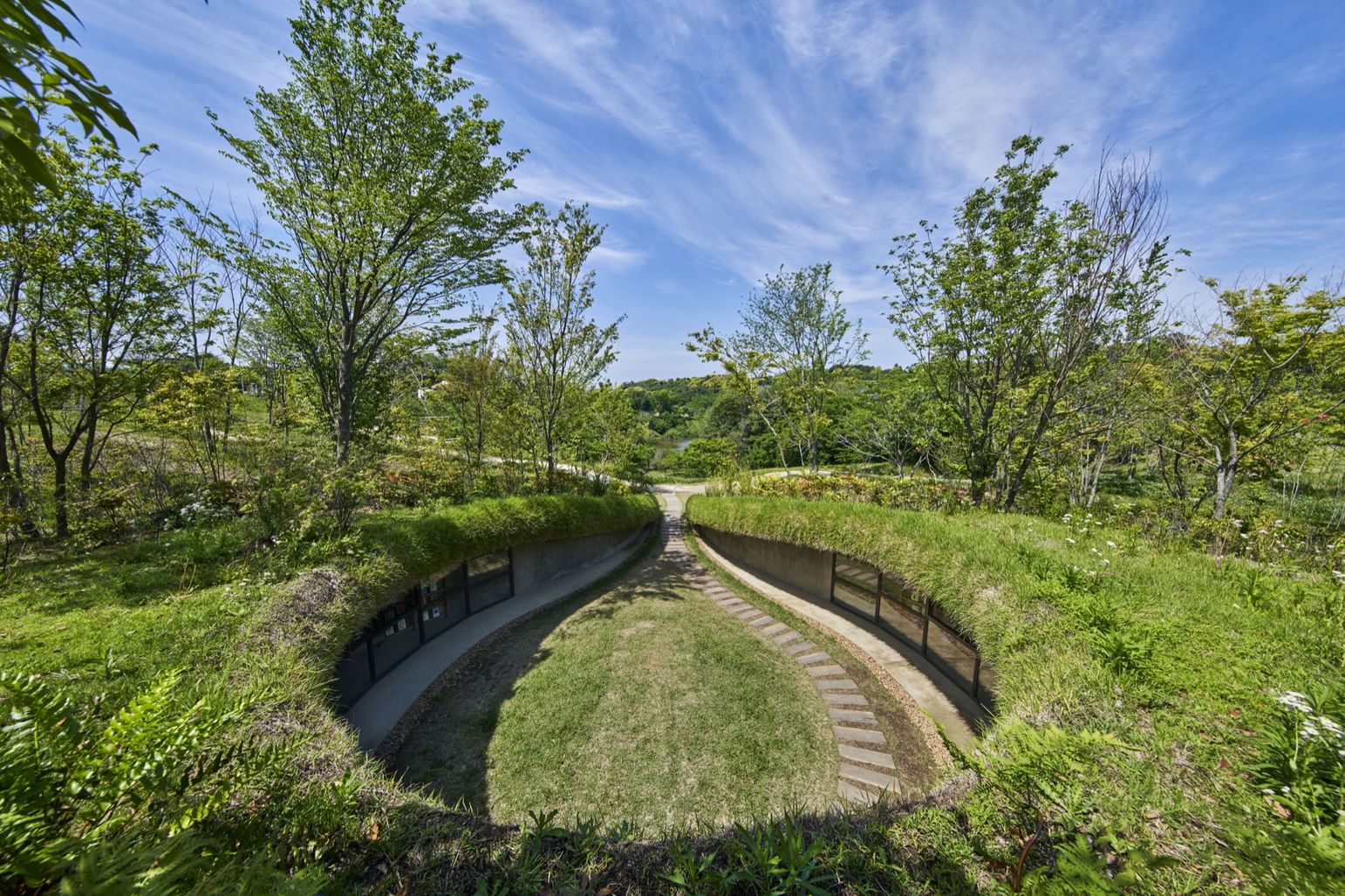 A submerged Japanese library by Hiroshi Nakamura & NAP as a ‘tranquil ...