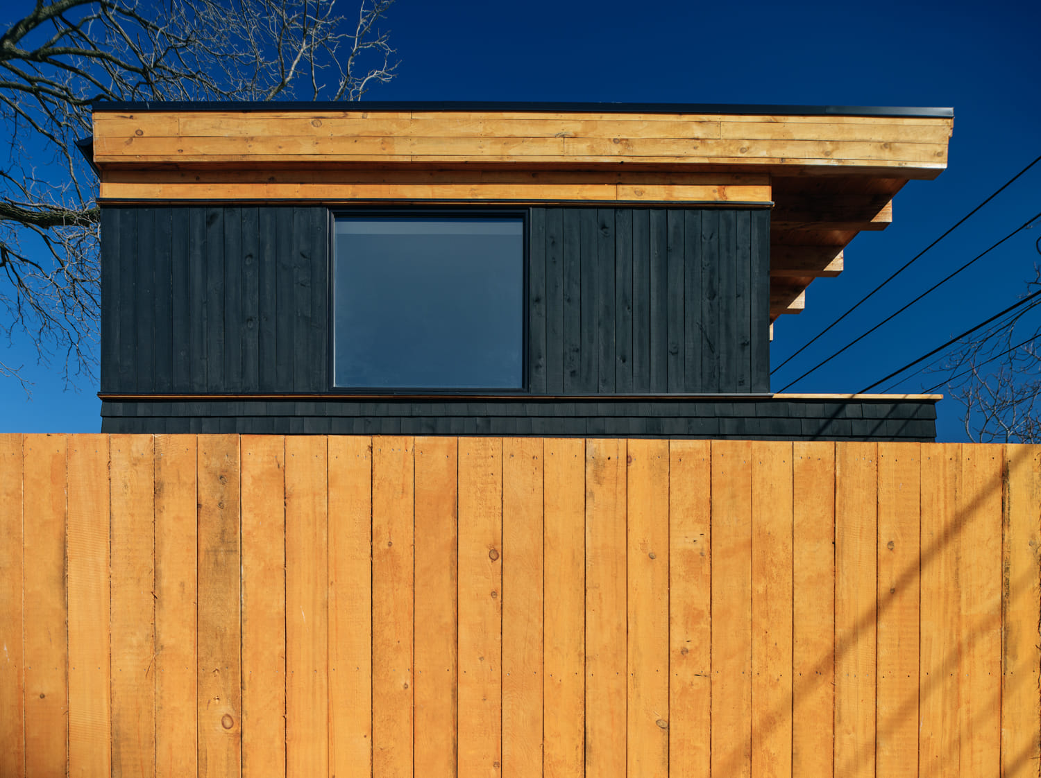 Wide House | BLDUS | Archinect