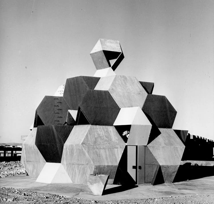 A Lot of People Get Grahams | News | Archinect