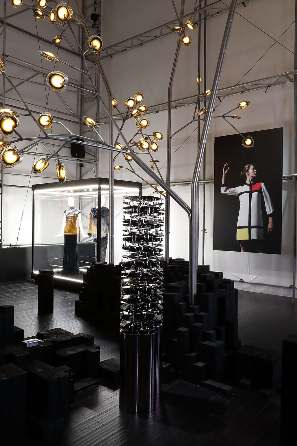 A glimpse of Ian Gillespie's “Fight for Beauty” pop-up exhibition in ...