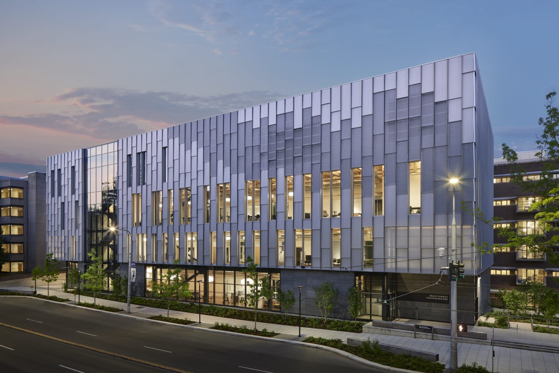 A ‘textural and reflective building skin’ wraps the University of ...