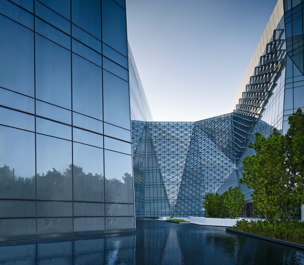 Grogan | Dove FBI Building | Krueck Sexton Partners | Archinect