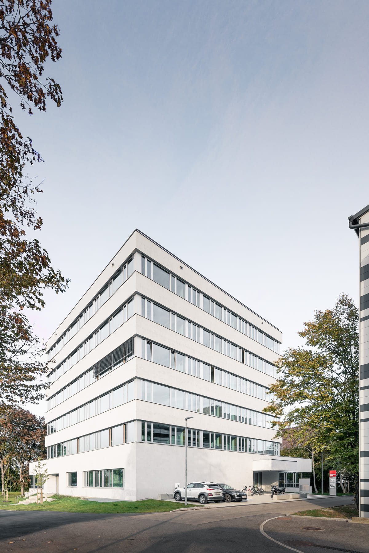 EBS – Electronic Based Systems Center | AllesWirdGut | Archinect