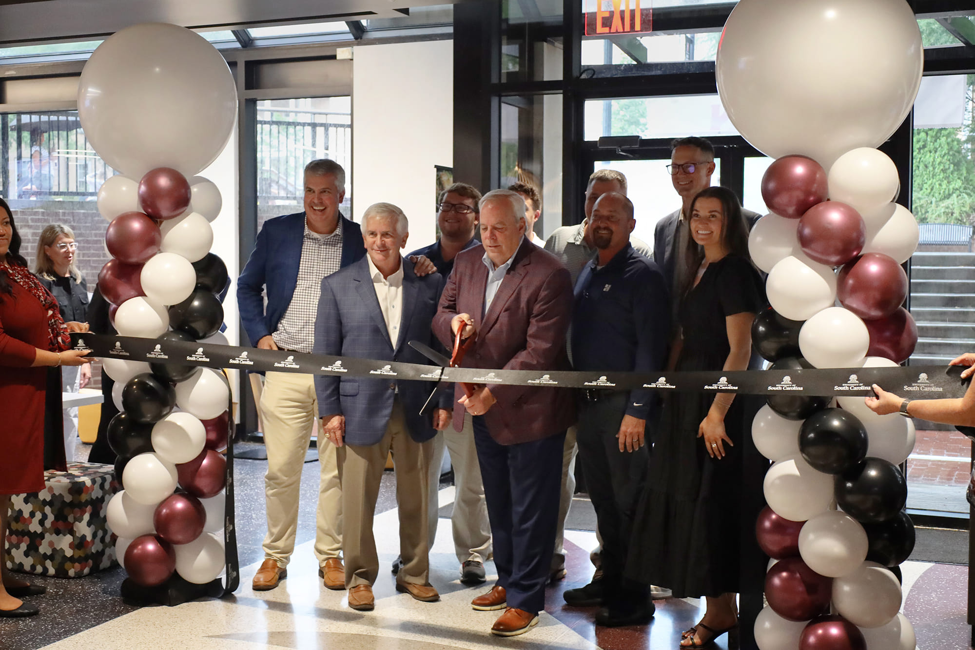 Garvin Design Group Completes USC's Garnet Station Dining Facility at ...