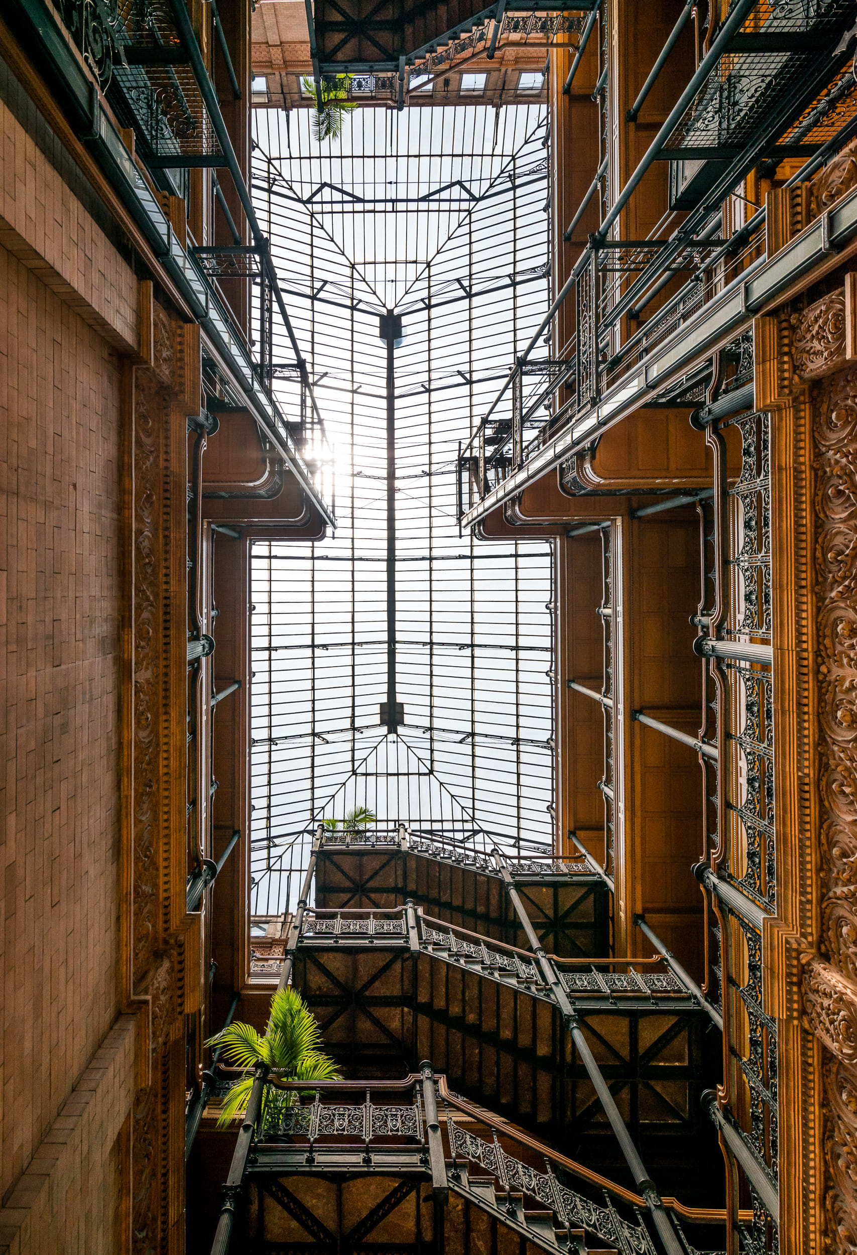 Woods Bagot and NeueHouse help breathe new life into L.A.'s famed ...