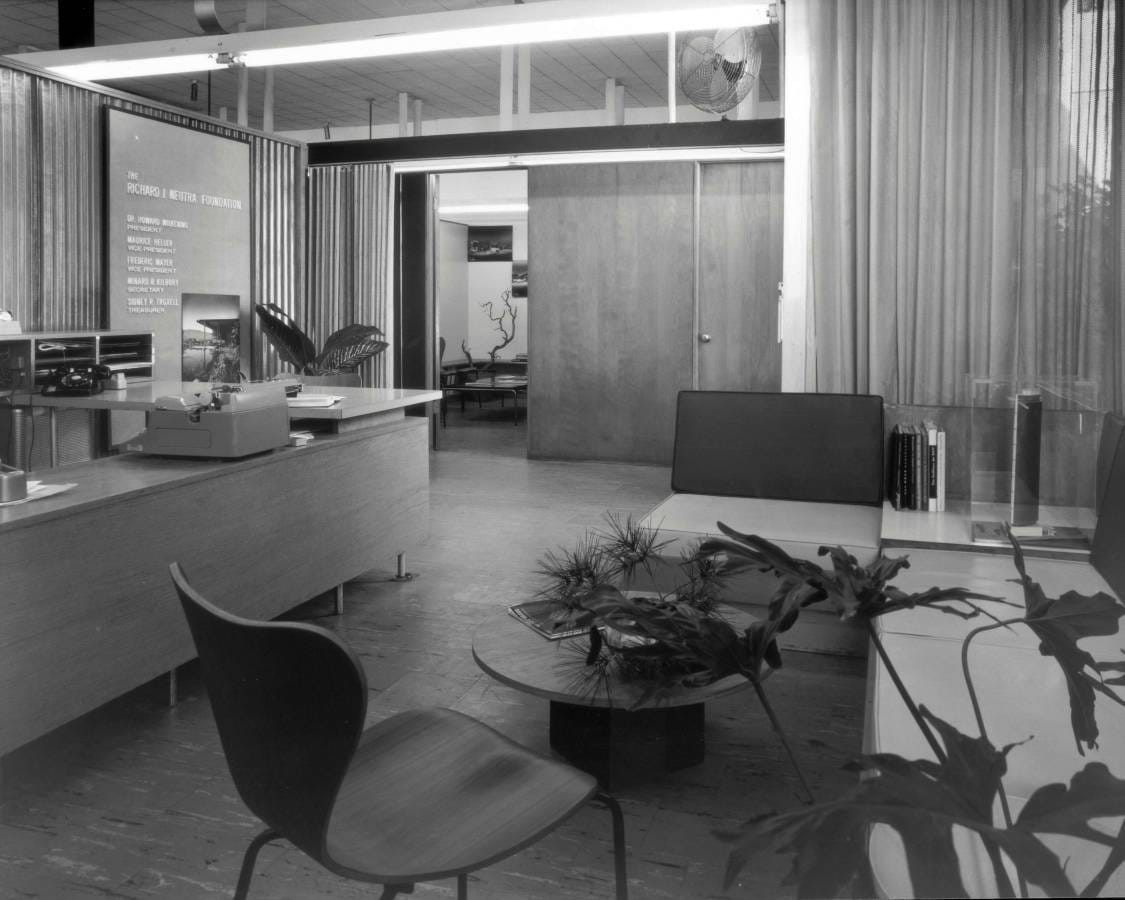 Become the proud tenant of a Neutra-designed office space in Los ...