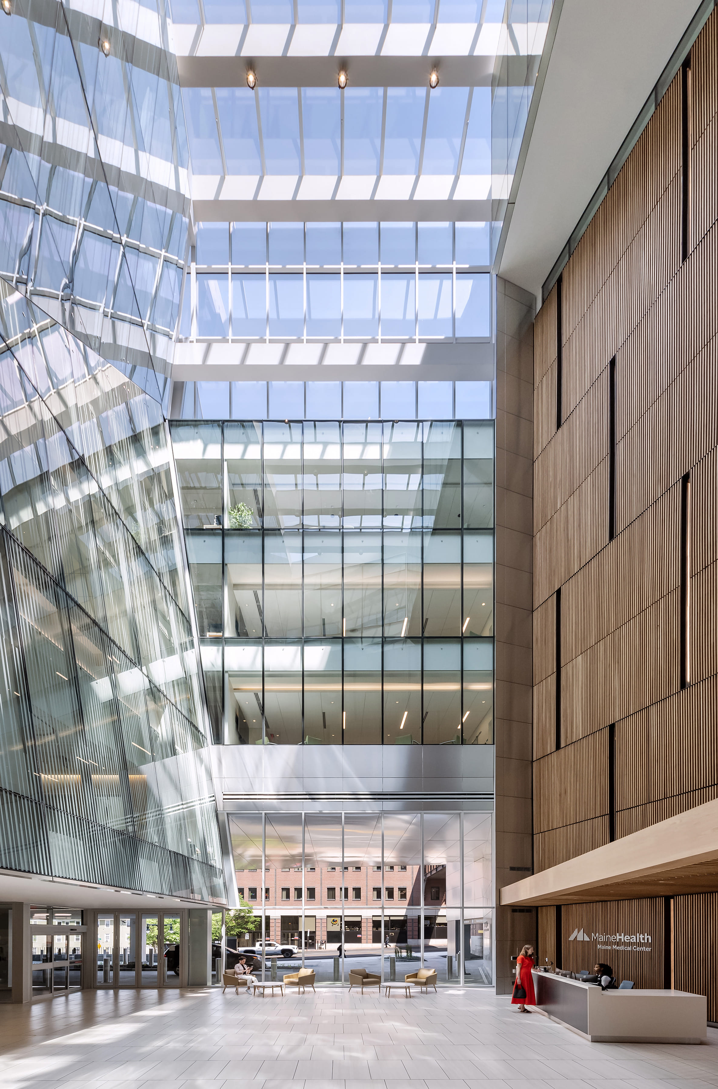 MaineHealth Maine Medical Center Malone Family Tower | Perkins&Will ...