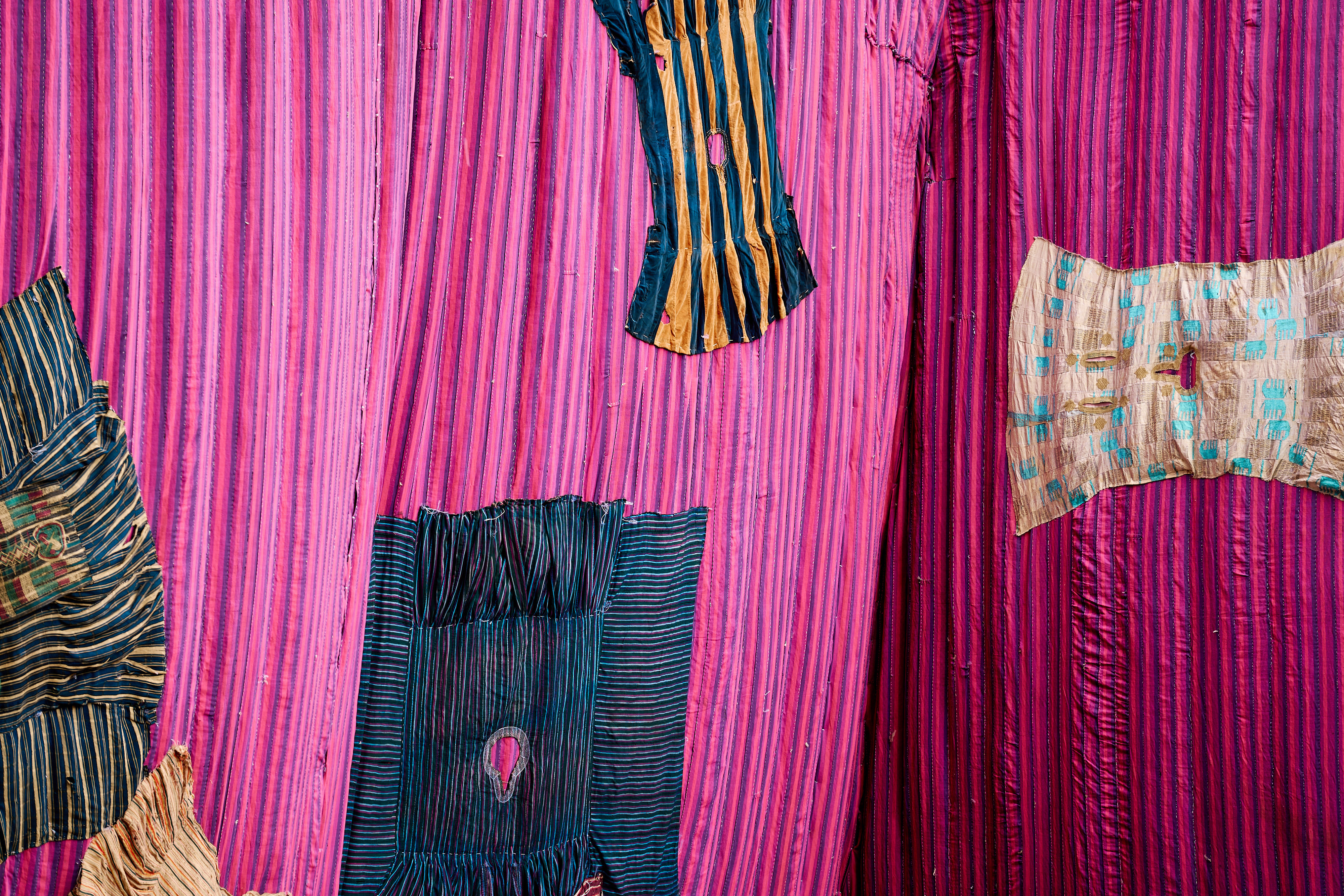 Ghanaian artist Ibrahim Mahama debuts 'Purple Hibiscus' at the Barbican ...