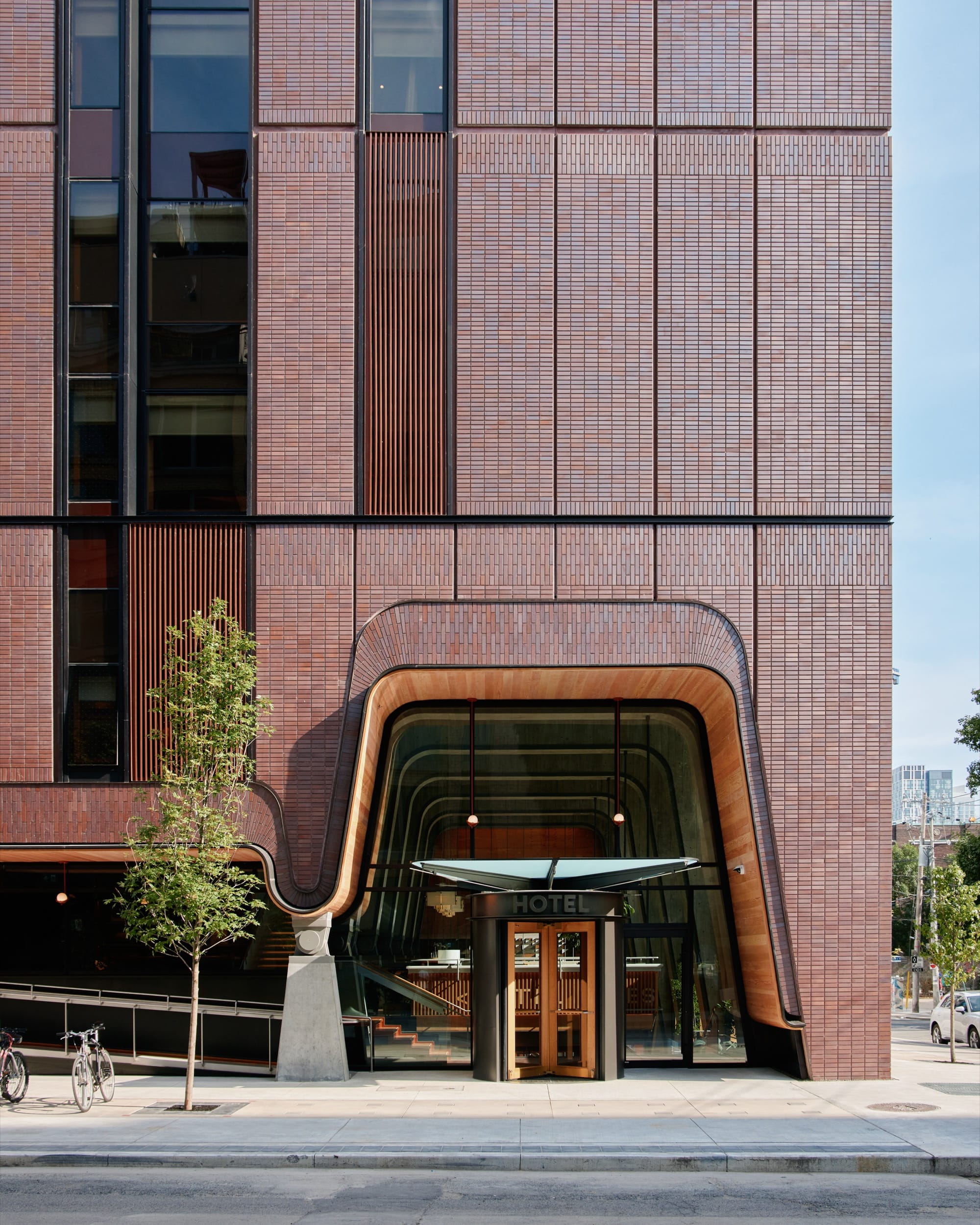 Inside the 'robust' new Ace Hotel Toronto by Shim-Sutcliffe Architects ...