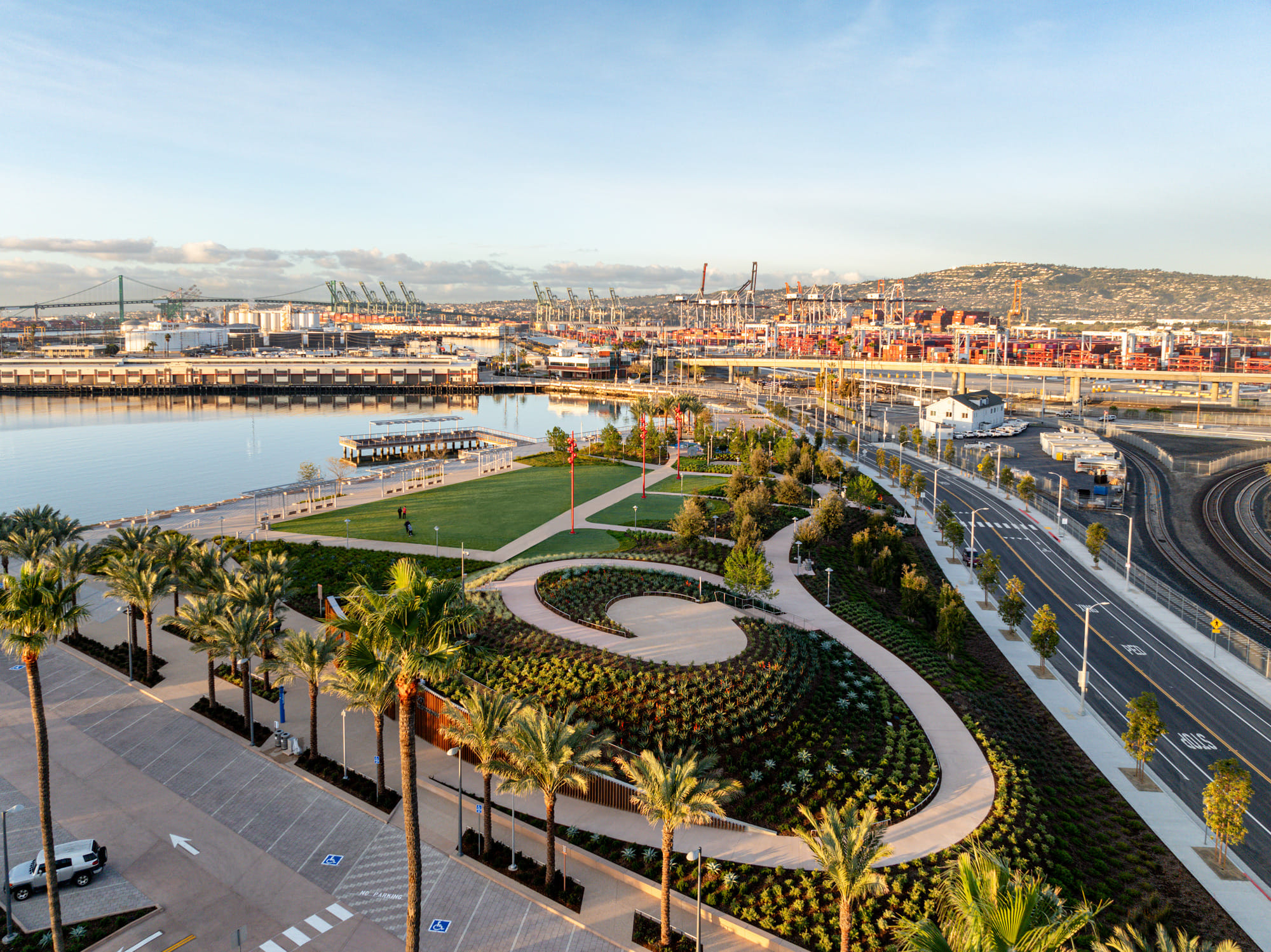 LA’s Wilmington Waterfront Promenade opens after Sasaki landscape ...