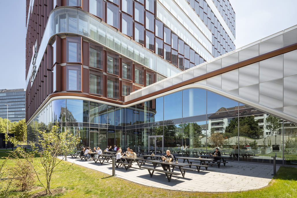 UNStudio's edgy Eclipse office design opens in Düsseldorf | News ...