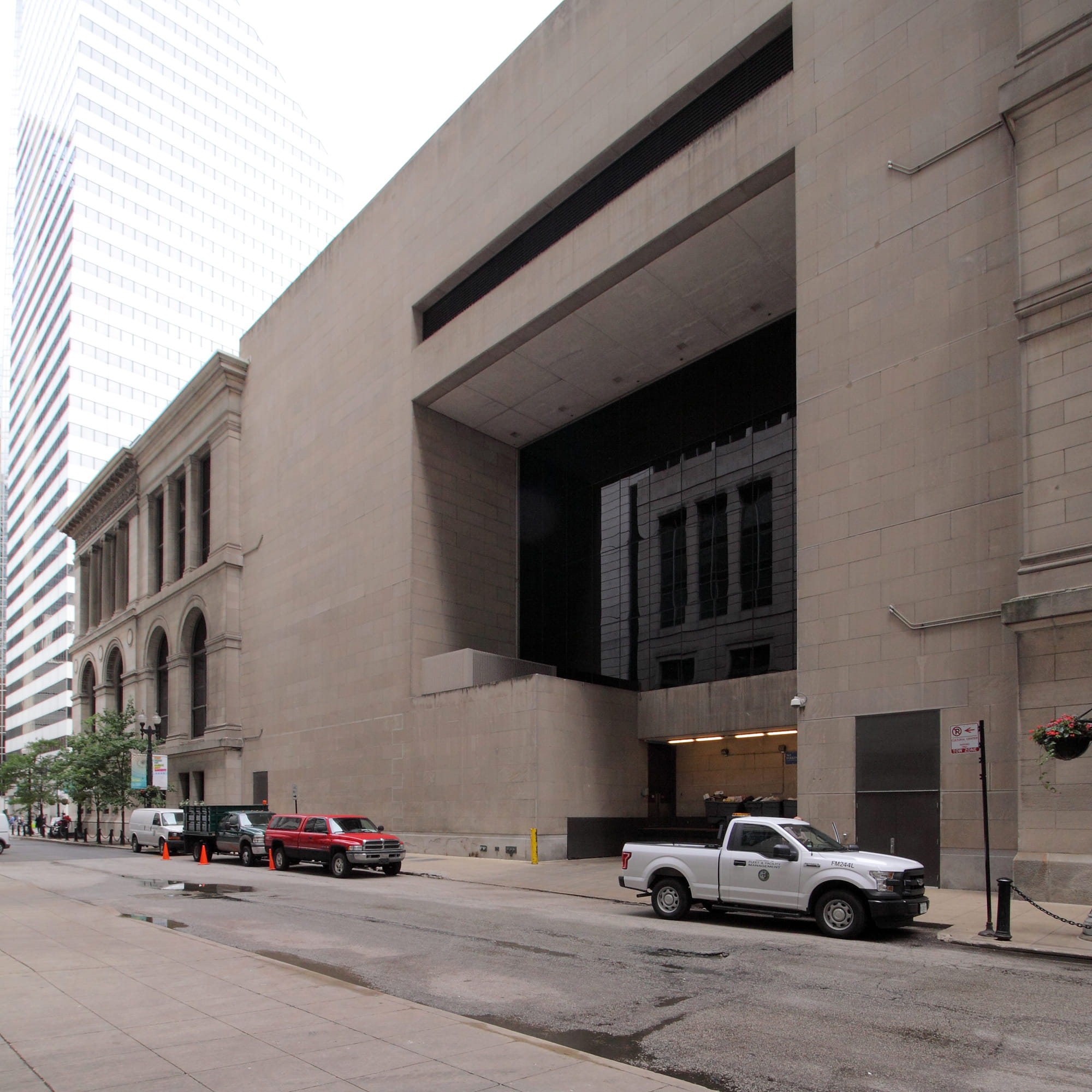 The Continuous Reinvention of Chicago's Palace of the People | Features ...