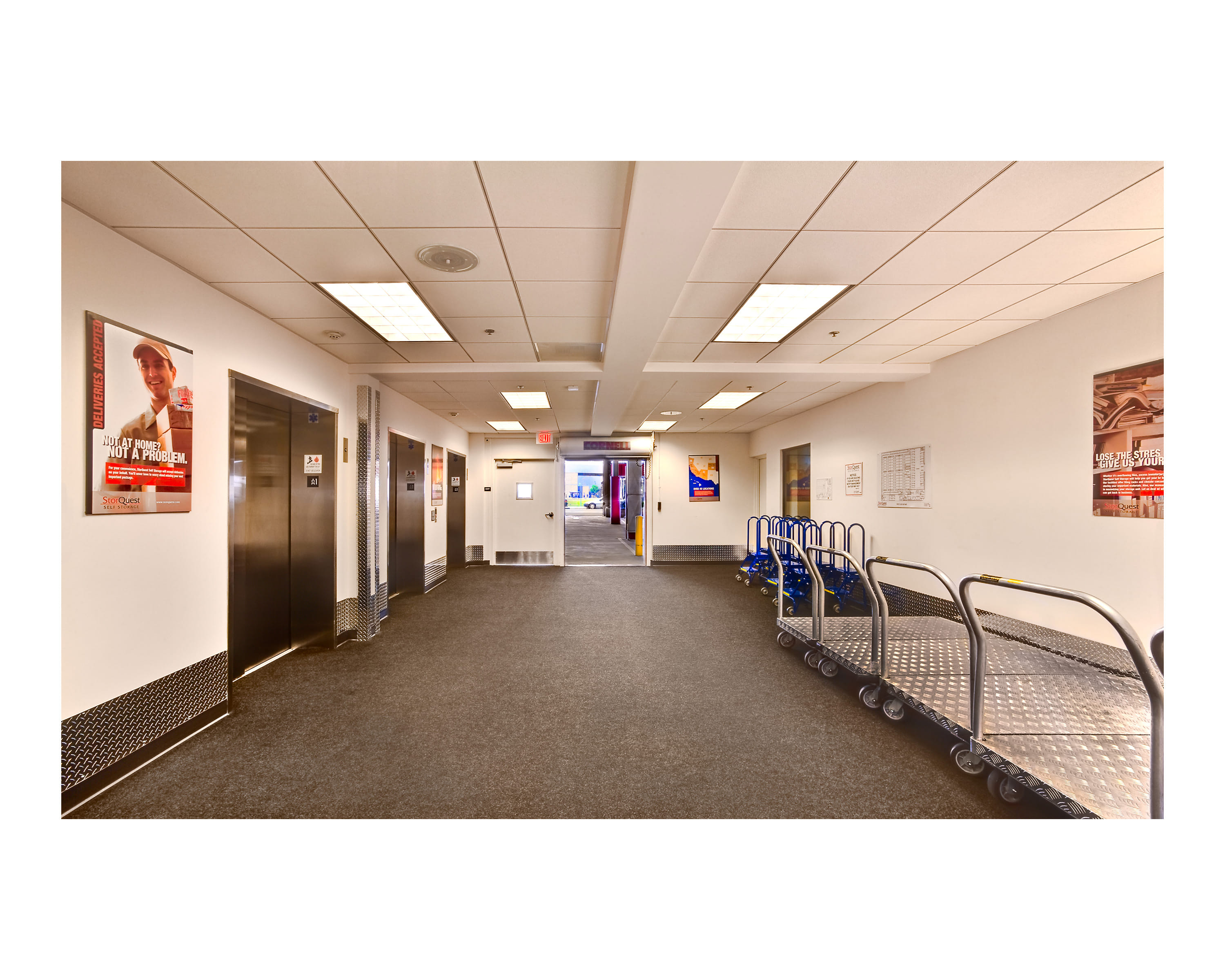 StorQuest Self Storage - 3707 S. Hill Street | John Mulcahy | Archinect