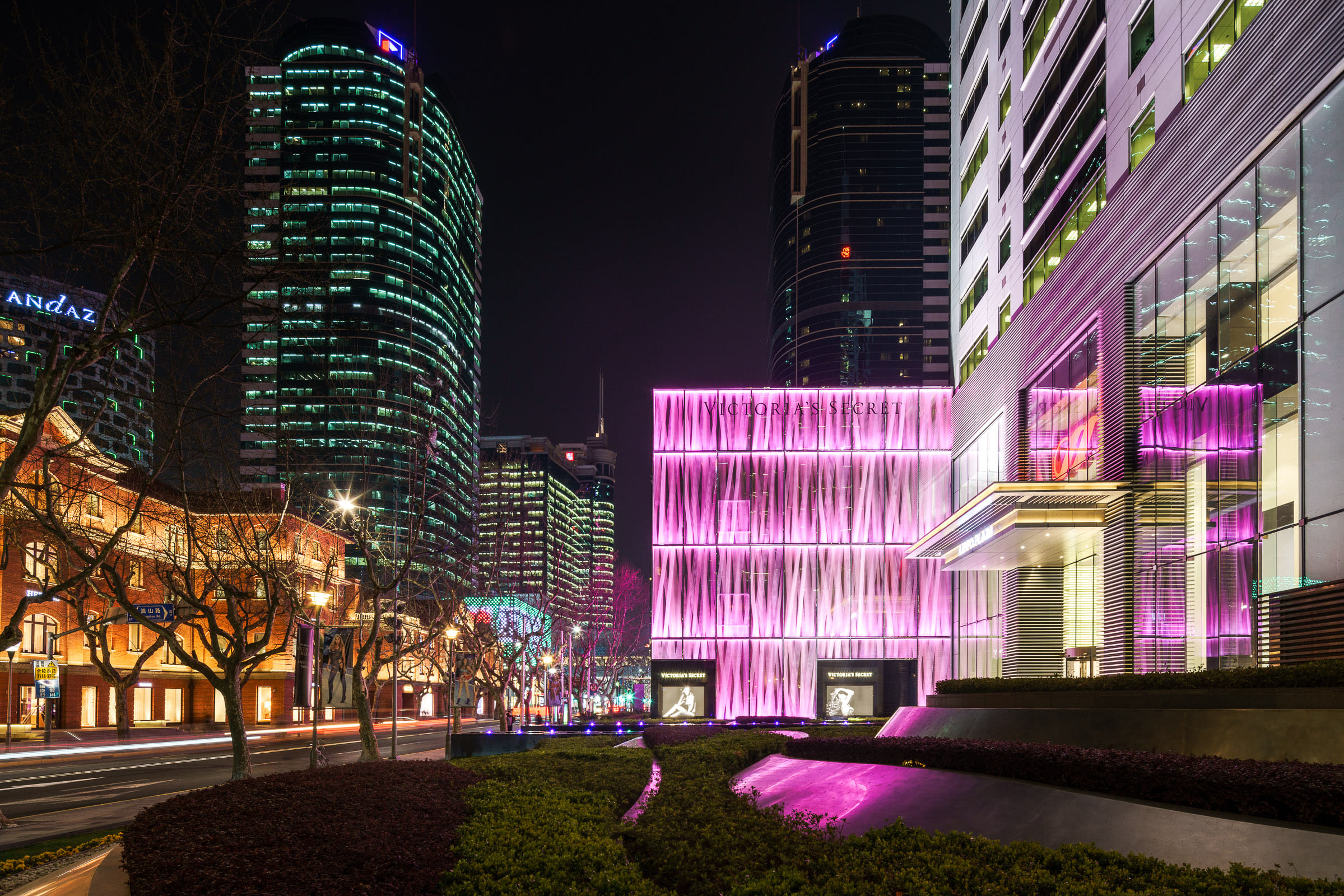 Victoria's Secret Flagship Stores | Seth Powers Photography | Archinect