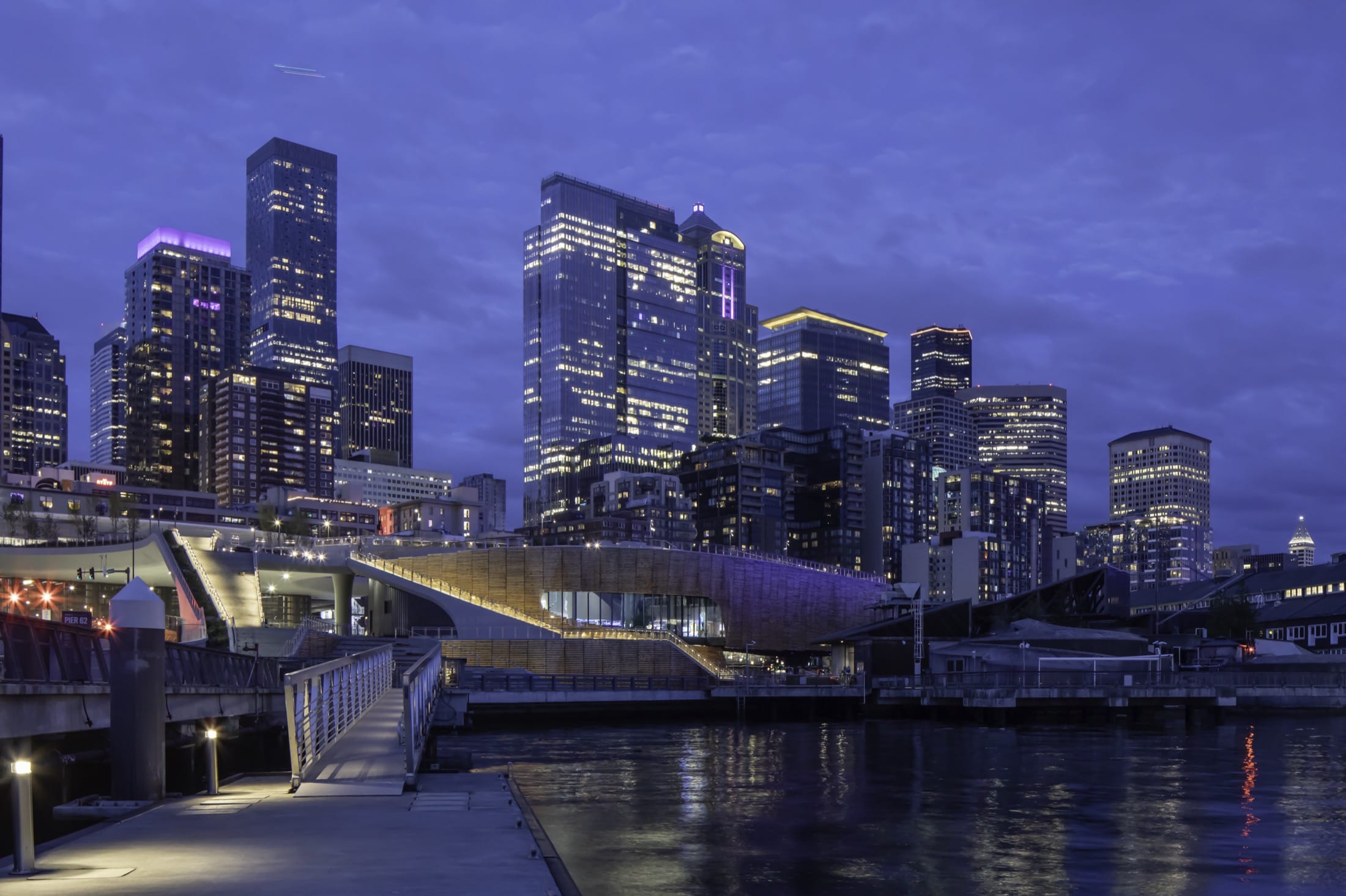Field Operations completes major elevated walkway on Seattle waterfront ...