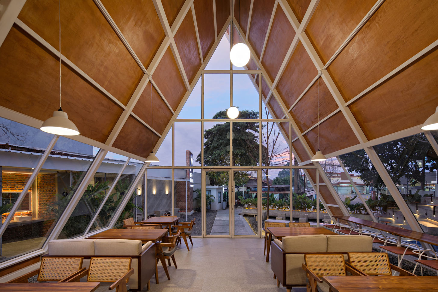 Exploring Coffee and Architecture With These Ten Mesmerizing Cafes ...