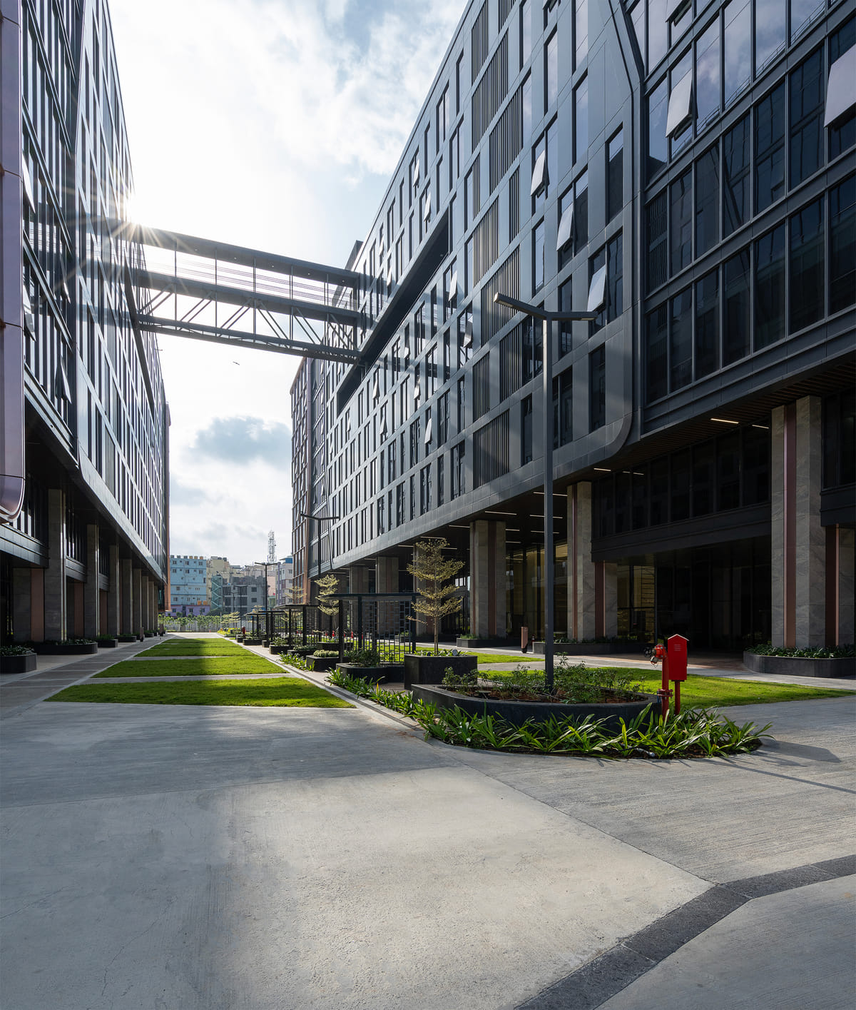 ARGON - The Pinnacle of Modern-Day Workplace | SOG design | Archinect