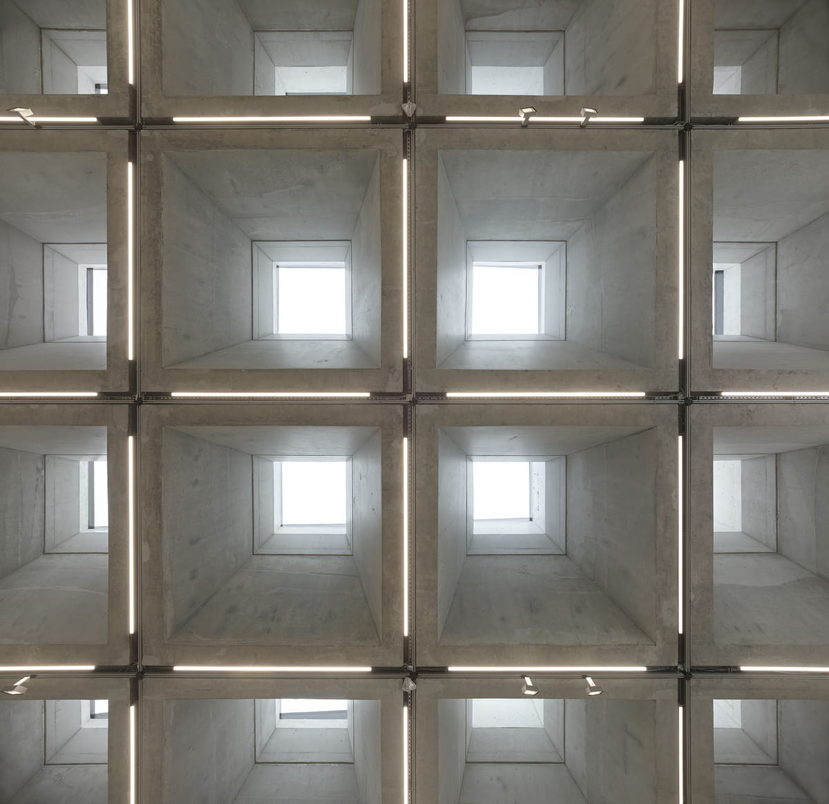 Kasmin Gallery | studioMDA | Archinect