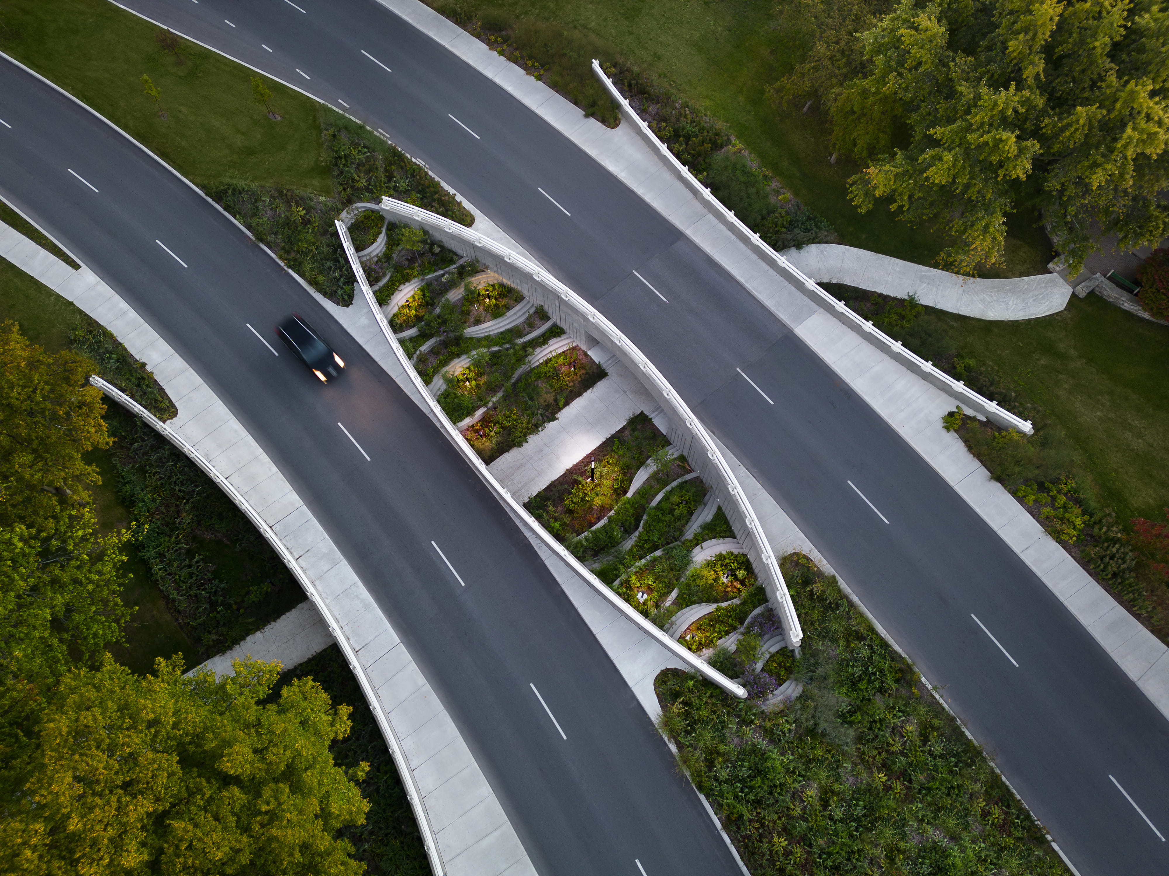 Provencher_Roy uses recycled glass material to complete Darwin Bridges ...