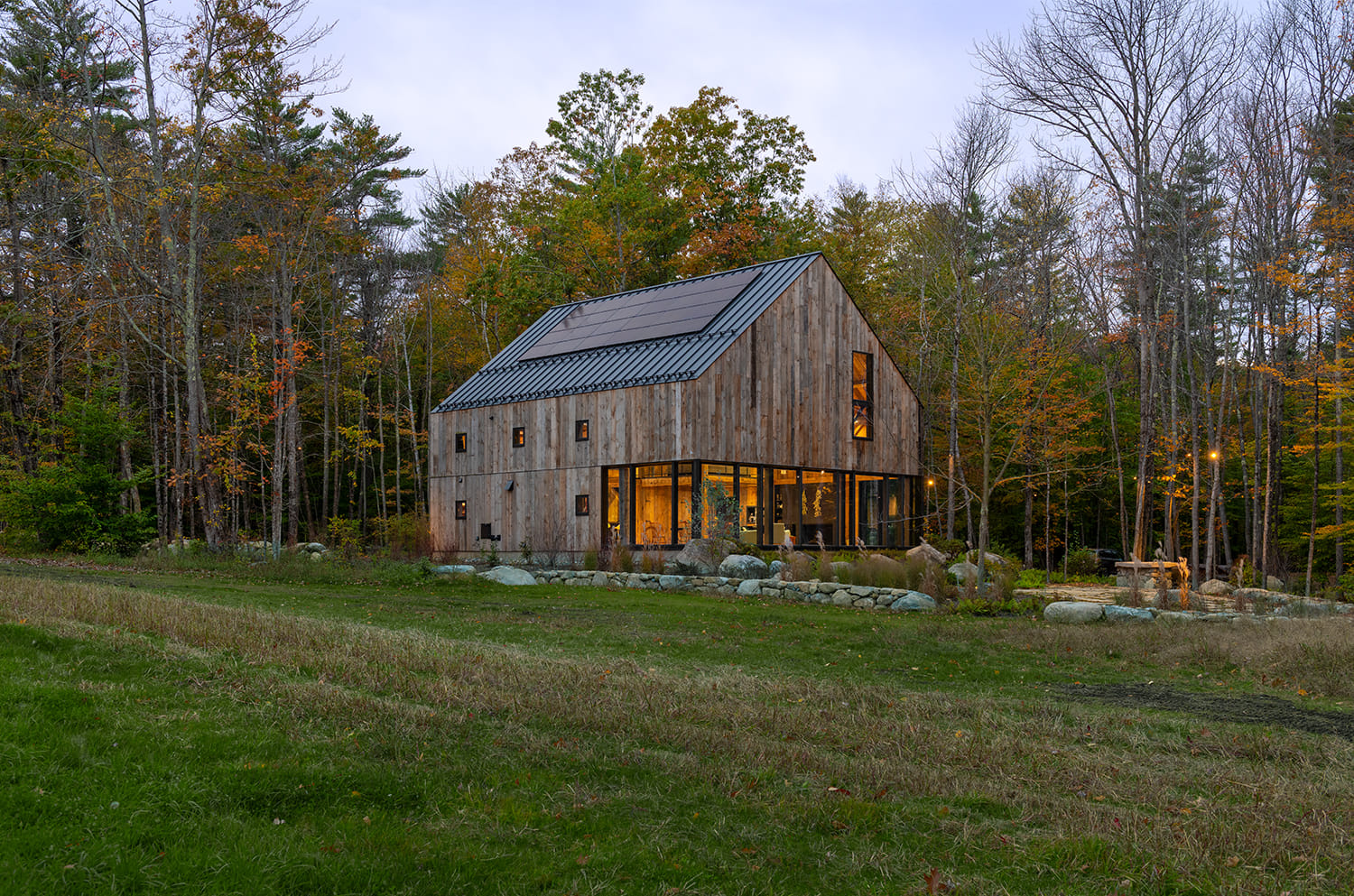 Reclaimed Barn | Murdough Design | Archinect