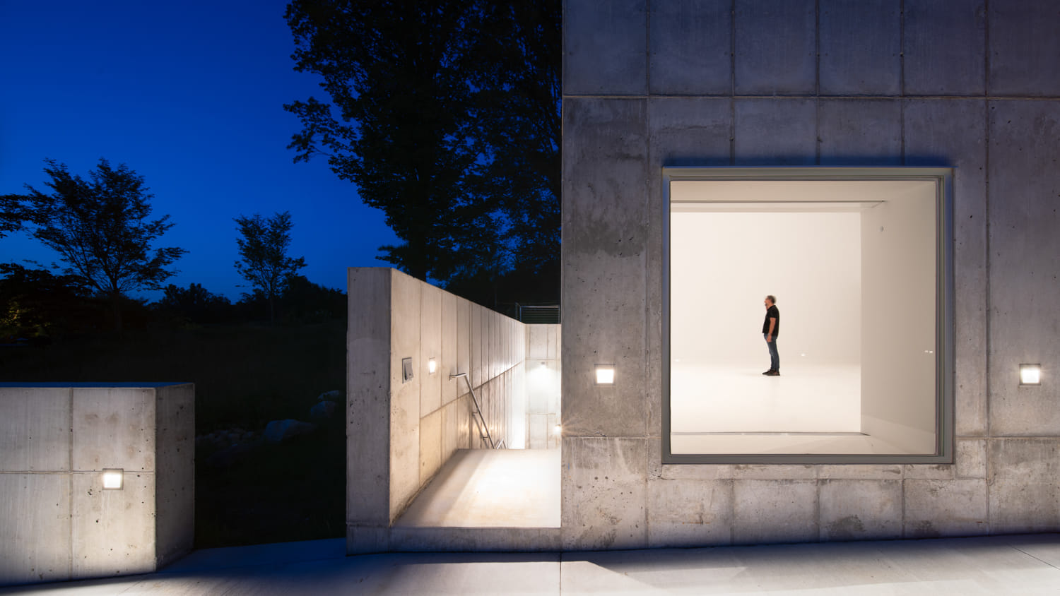 Take a look inside Magazzino Italian Art's new minimalist Robert Olnick Pavilion | News | Archinect