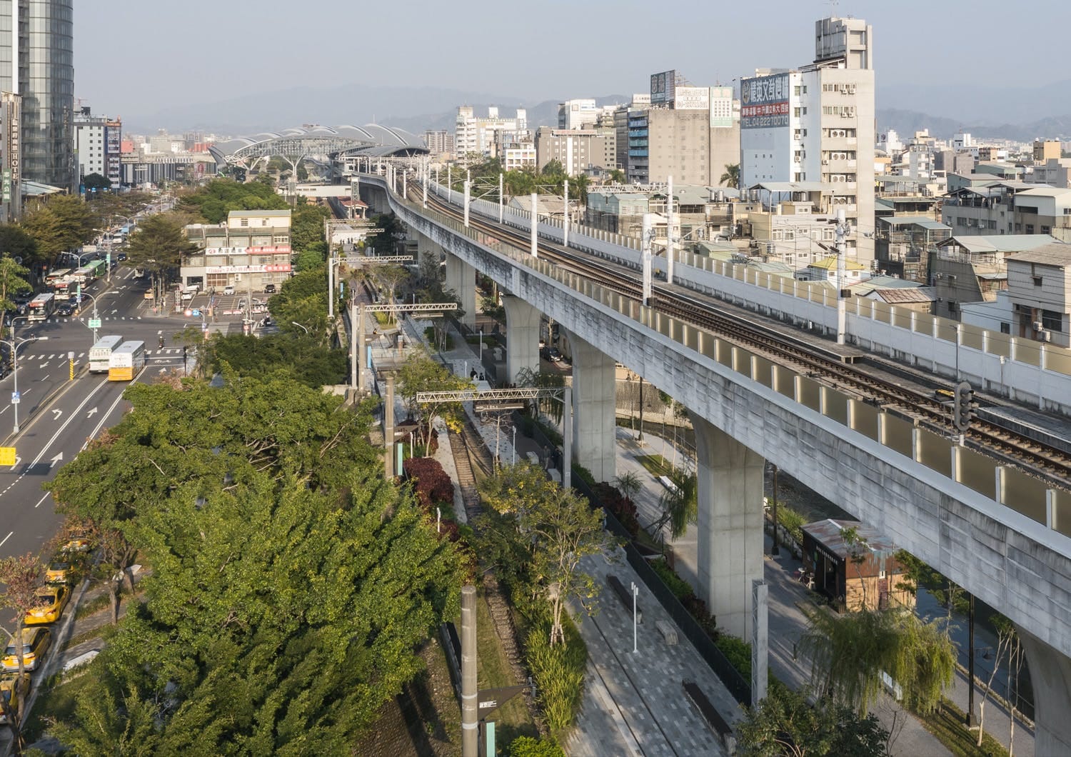 Mecanoo converts former urban railway line into green corridor in ...