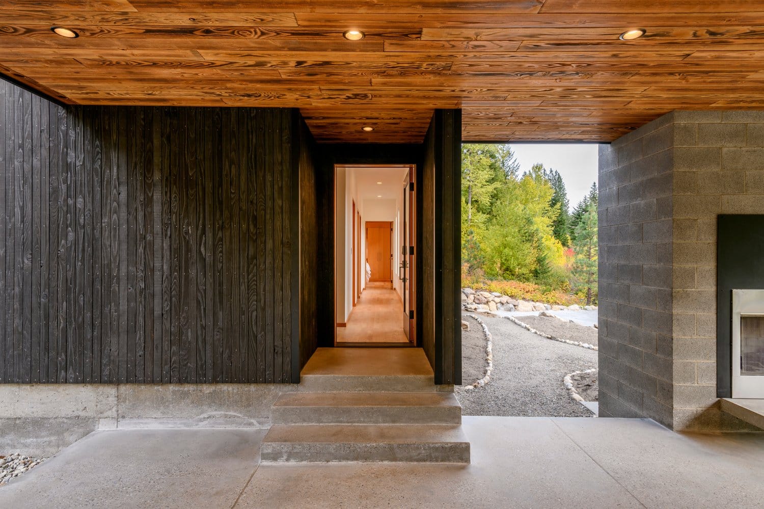 Split Cabin | Syndicate Smith | Archinect