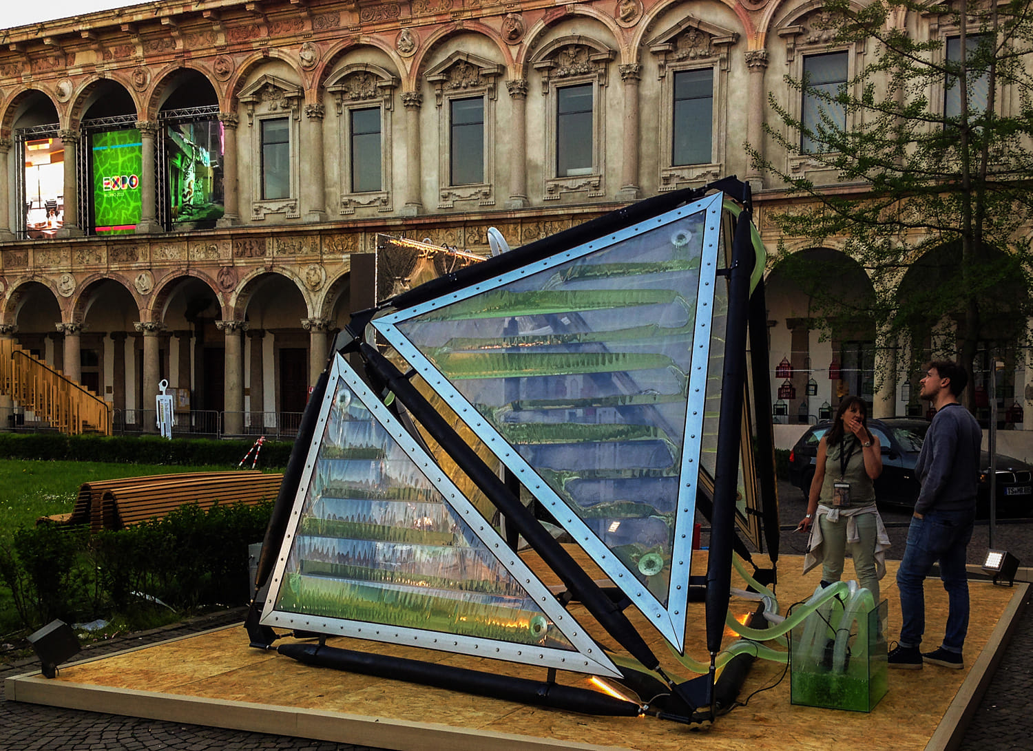 The Urban Algae Canopy shows the power of "algaetecture" for Milan Expo ...