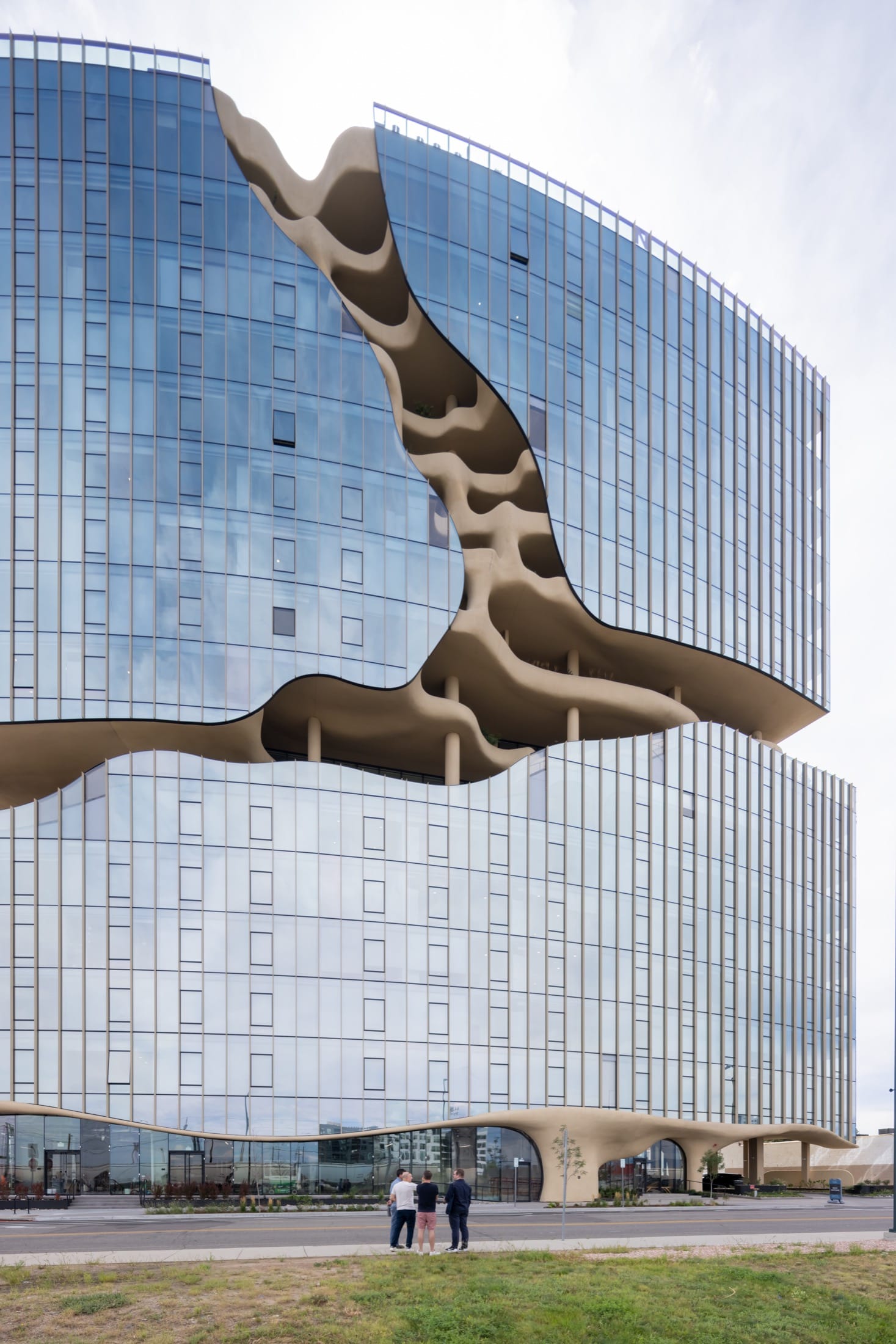 MAD completes ‘cracked-open’ Denver tower as its first North American ...