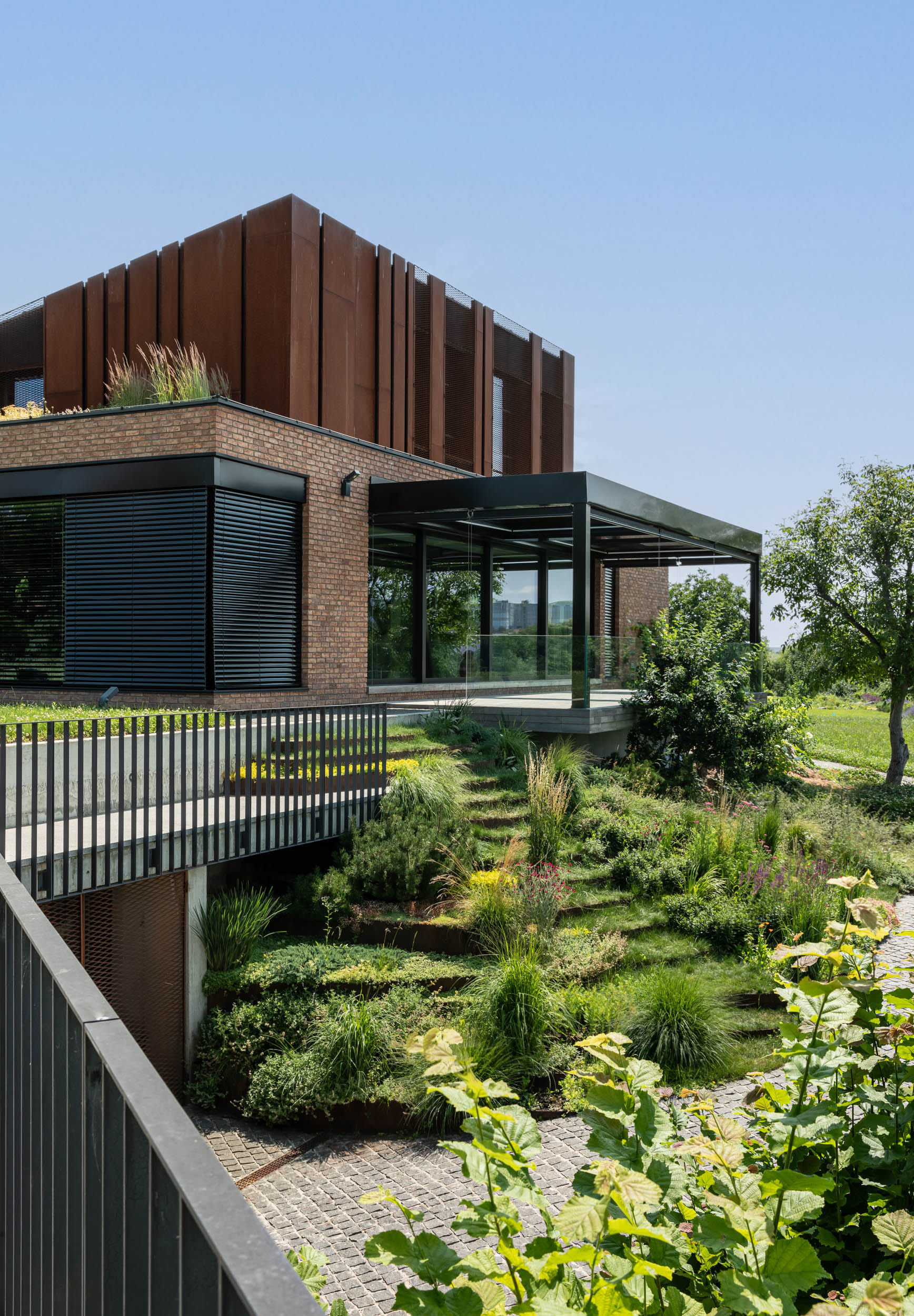 MRIIA HOUSE | MAKHNO Studio | Archinect