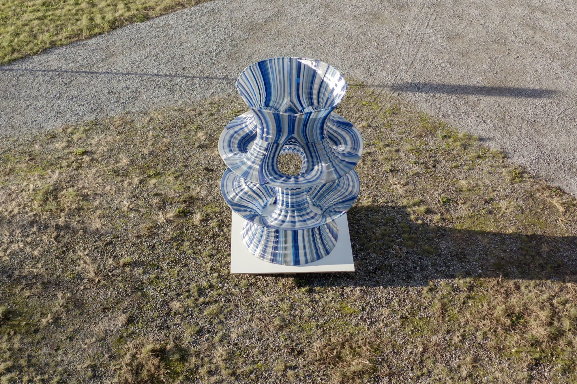 ETH Zurich’s 3D printed sculpture oscillates between ‘opaque boundary ...