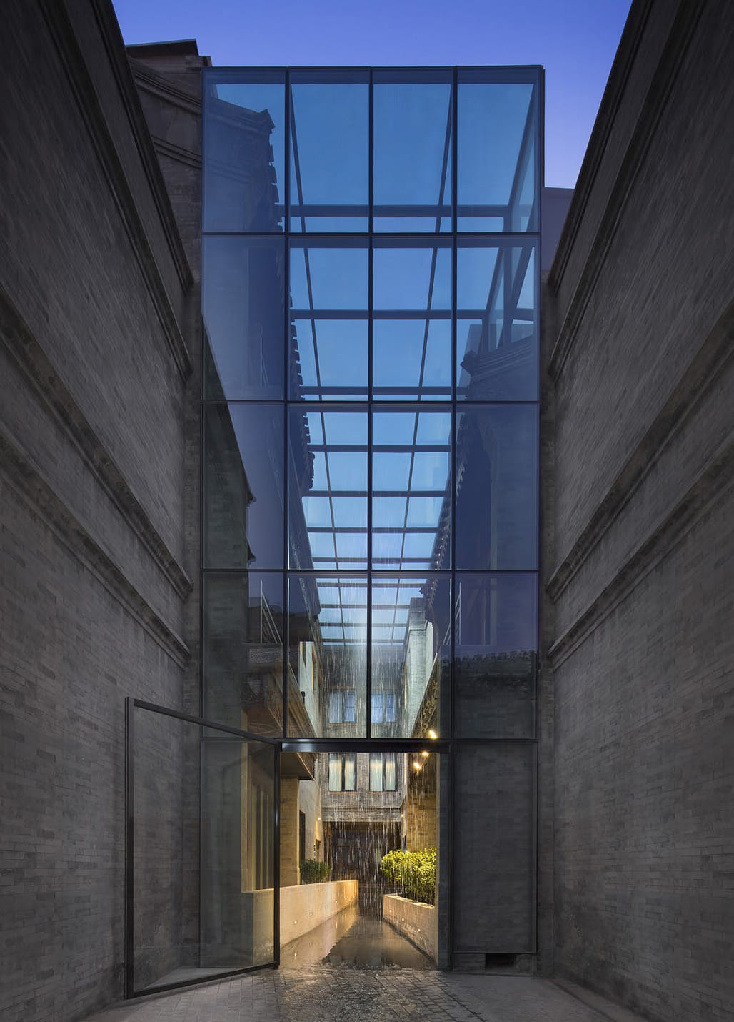 10 modern architectural interventions that give new life to historic ...