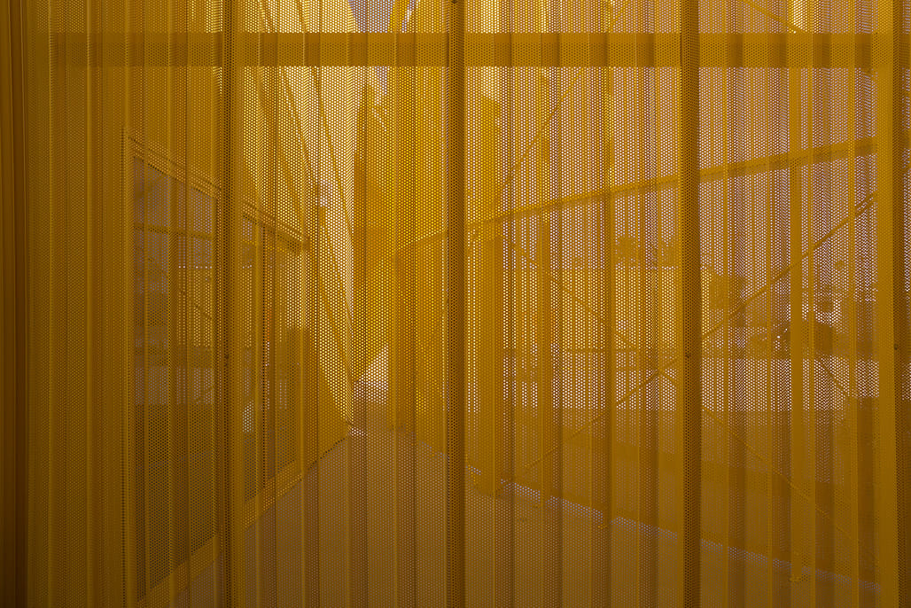 Brooks + Scarpa completes bright yellow campus building for South Los ...