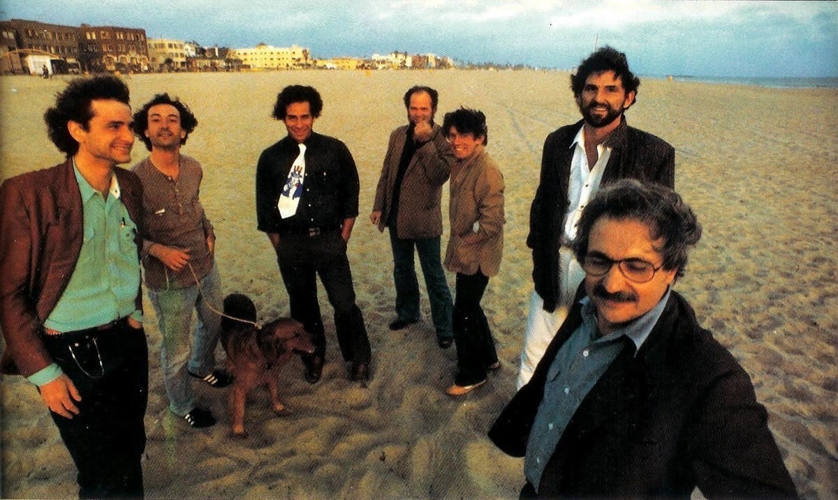 The Candid Musings of a Seasoned Observer: A review of Craig Hodgetts ...