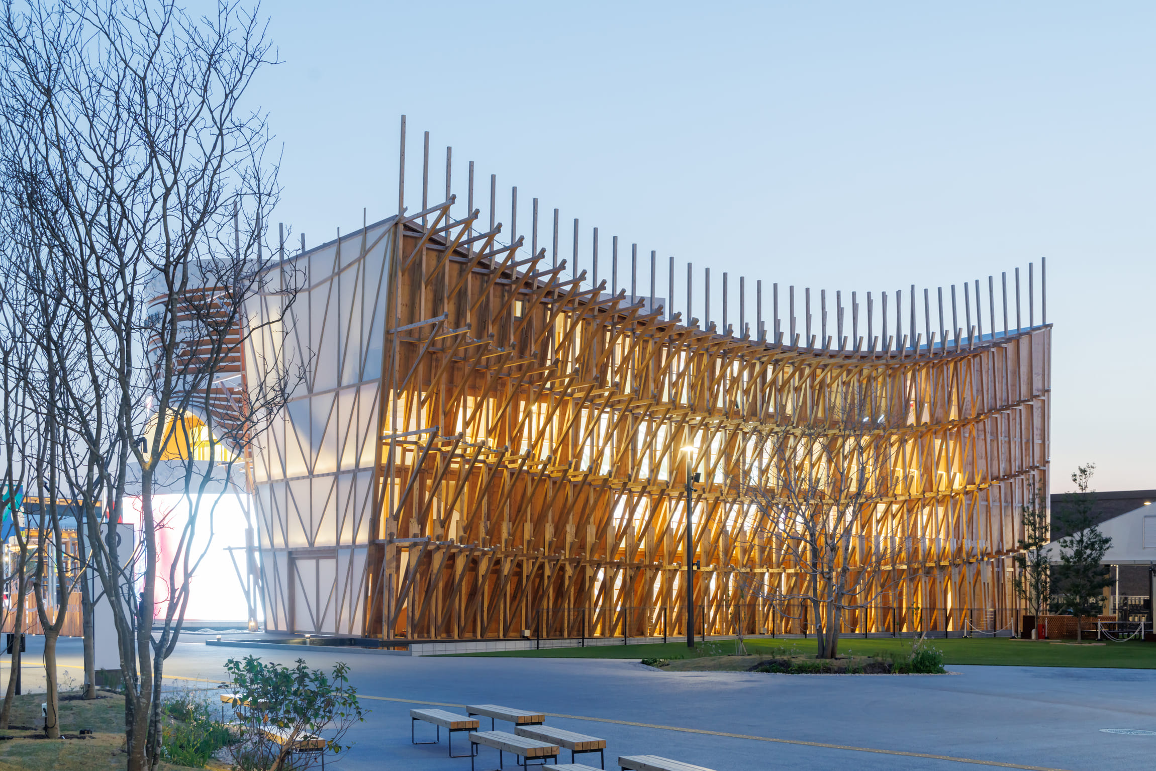 Lina Ghotmeh's stunning wooden Bahrain Pavilion debuts at Expo 2025 ...