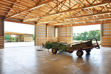 ShowCase: Mason Lane Farm Operations Facility | Features | Archinect