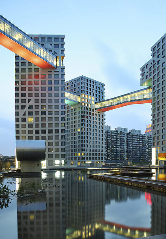 Holl's "Linked Hybrid" Awarded 2009 "Best Tall Building"