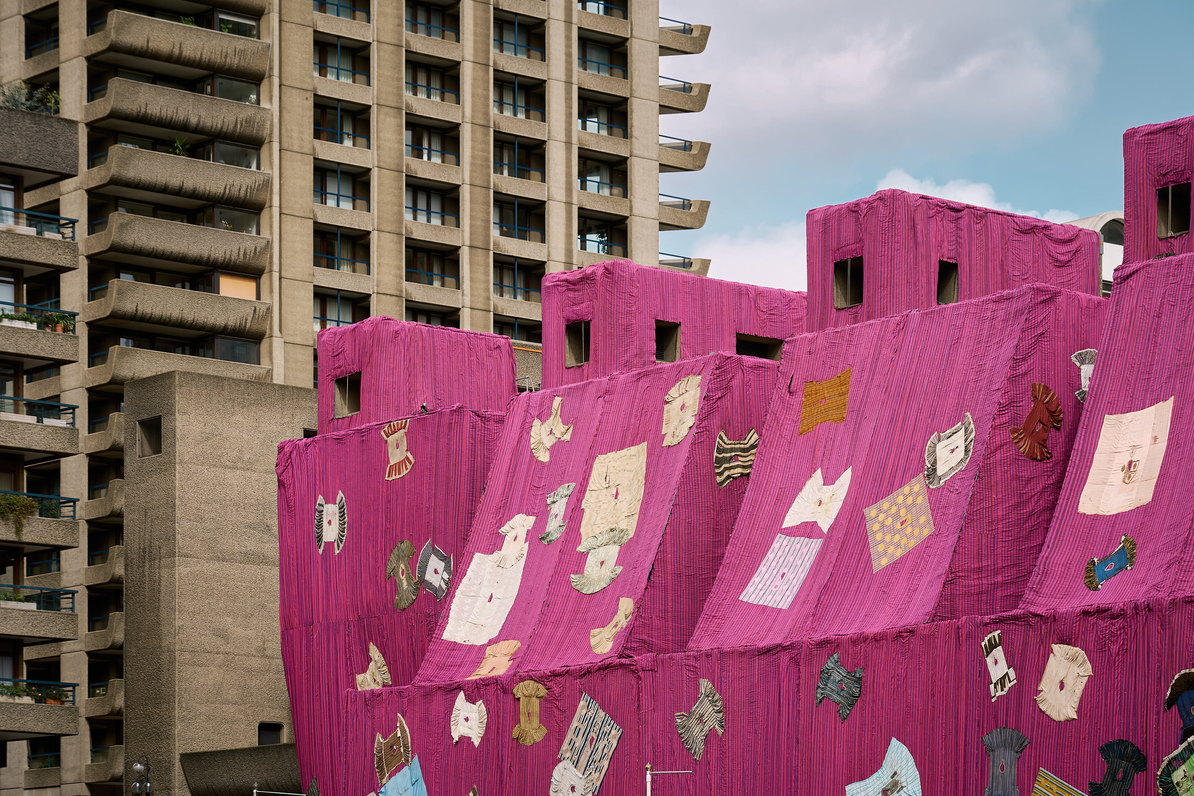 Ghanaian artist Ibrahim Mahama debuts 'Purple Hibiscus' at the Barbican ...