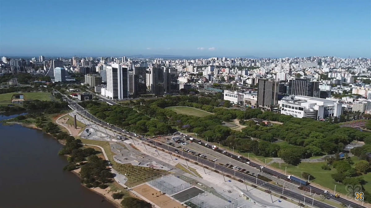 Praia de Belas Mall 3rd floor addition | Erik Soderberg | Archinect
