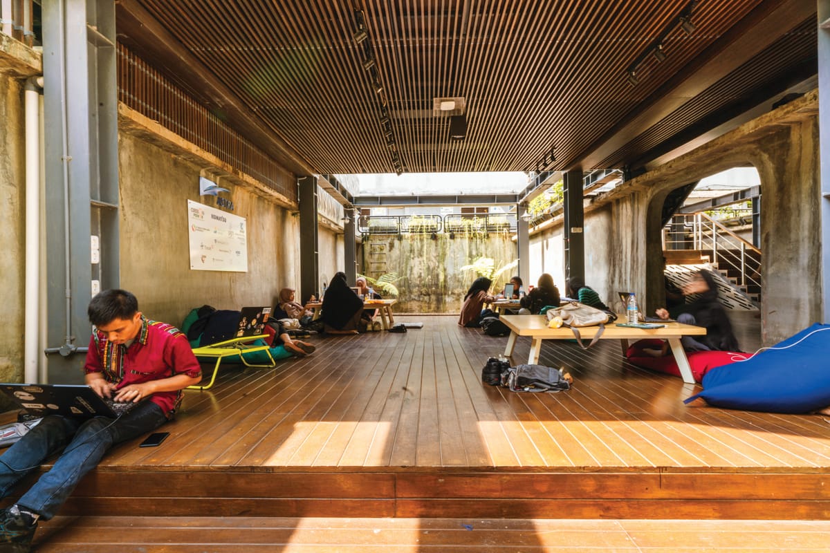 Teras FTMD ITB as a Landmark of Sustainable Design | FAA STUDIO DESIGN ...