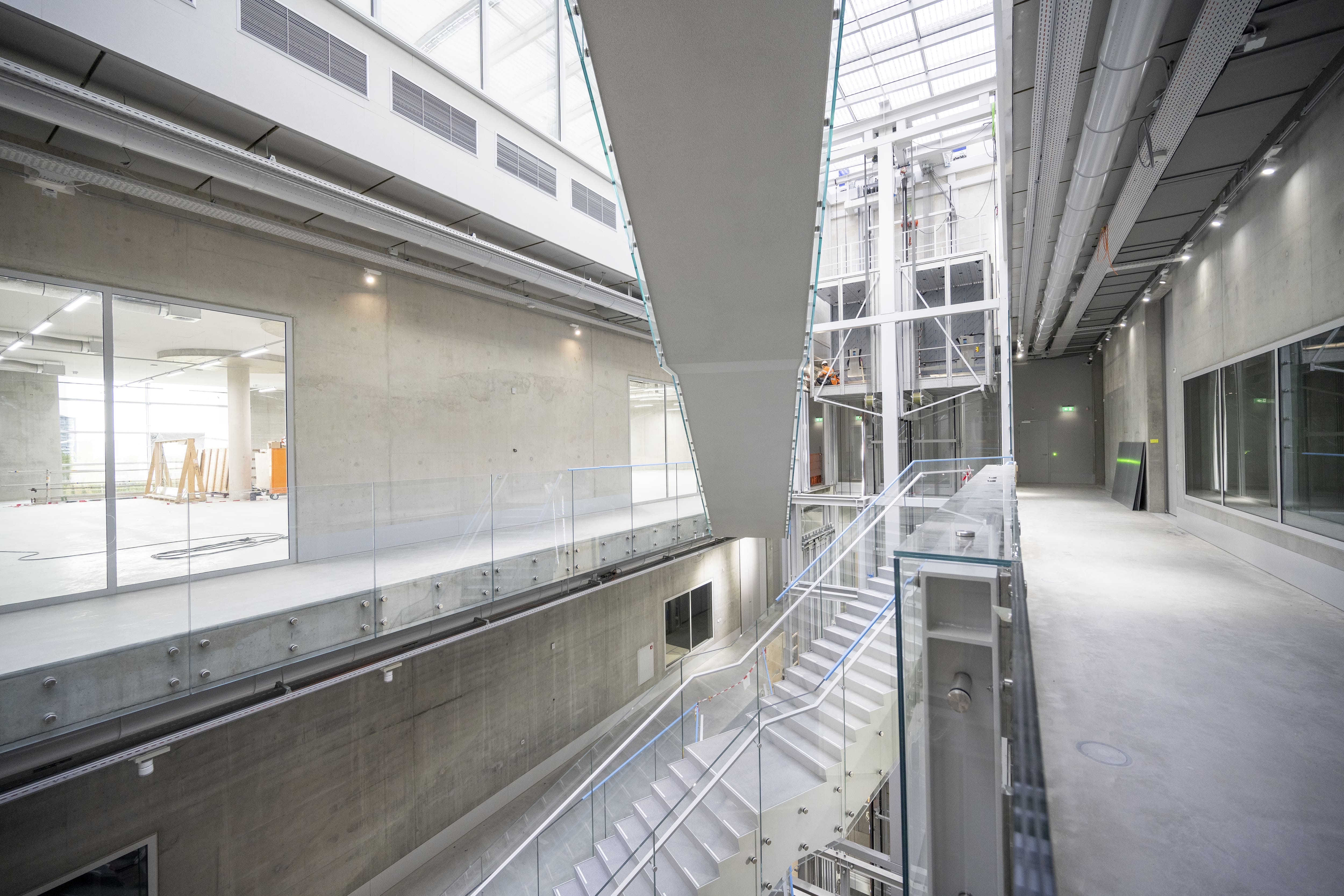 MVRDV completes mirror-clad art depot in Rotterdam | News | Archinect