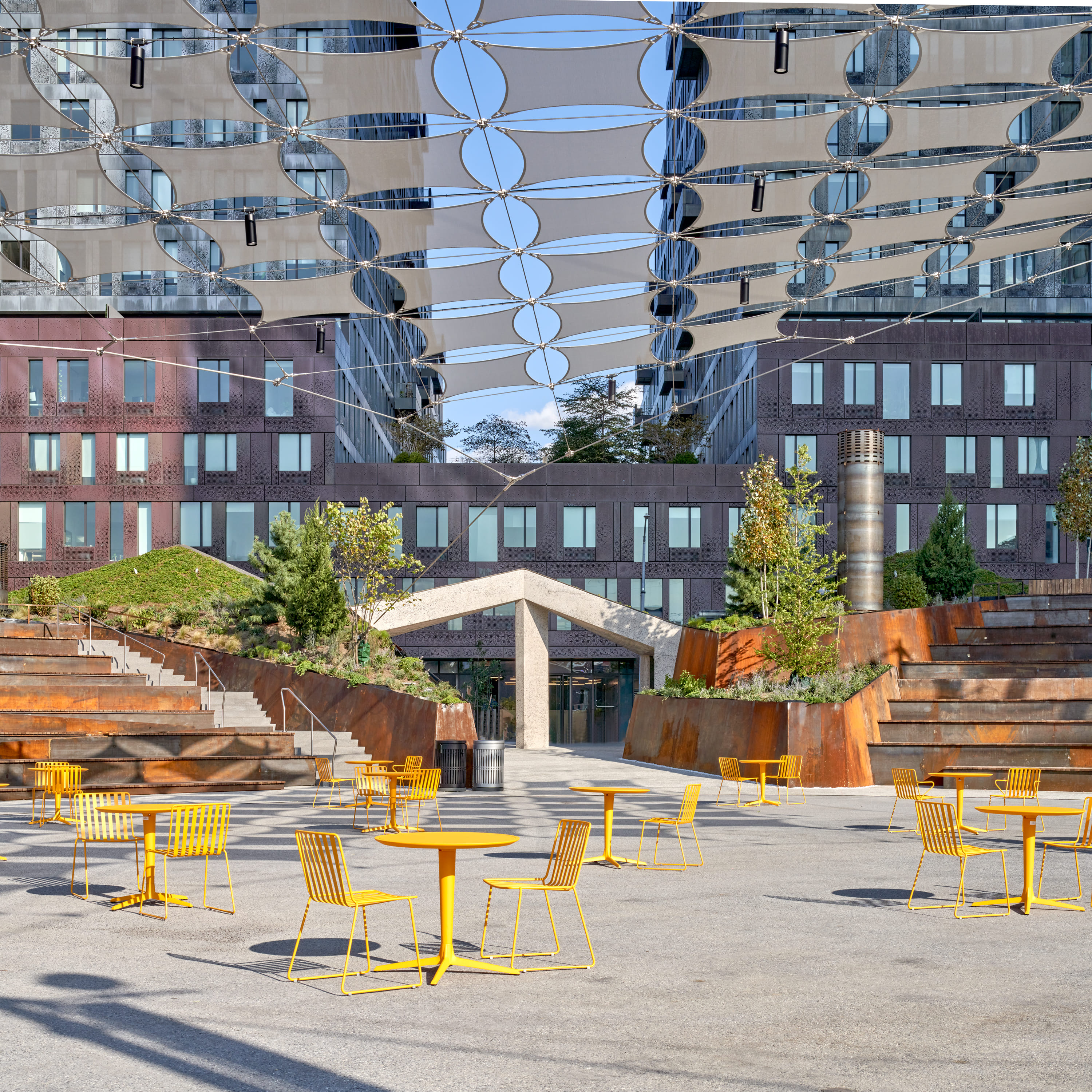 Domino Square opens, completing Field Operations' Domino Park ...