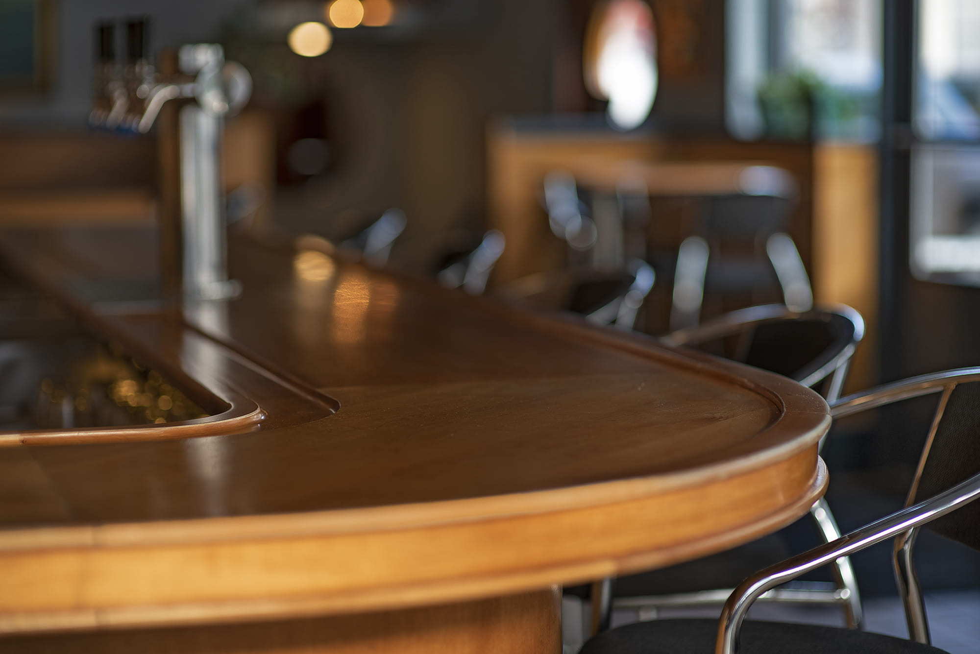 Queens Bar | Disbrow Iannuzzi | Archinect