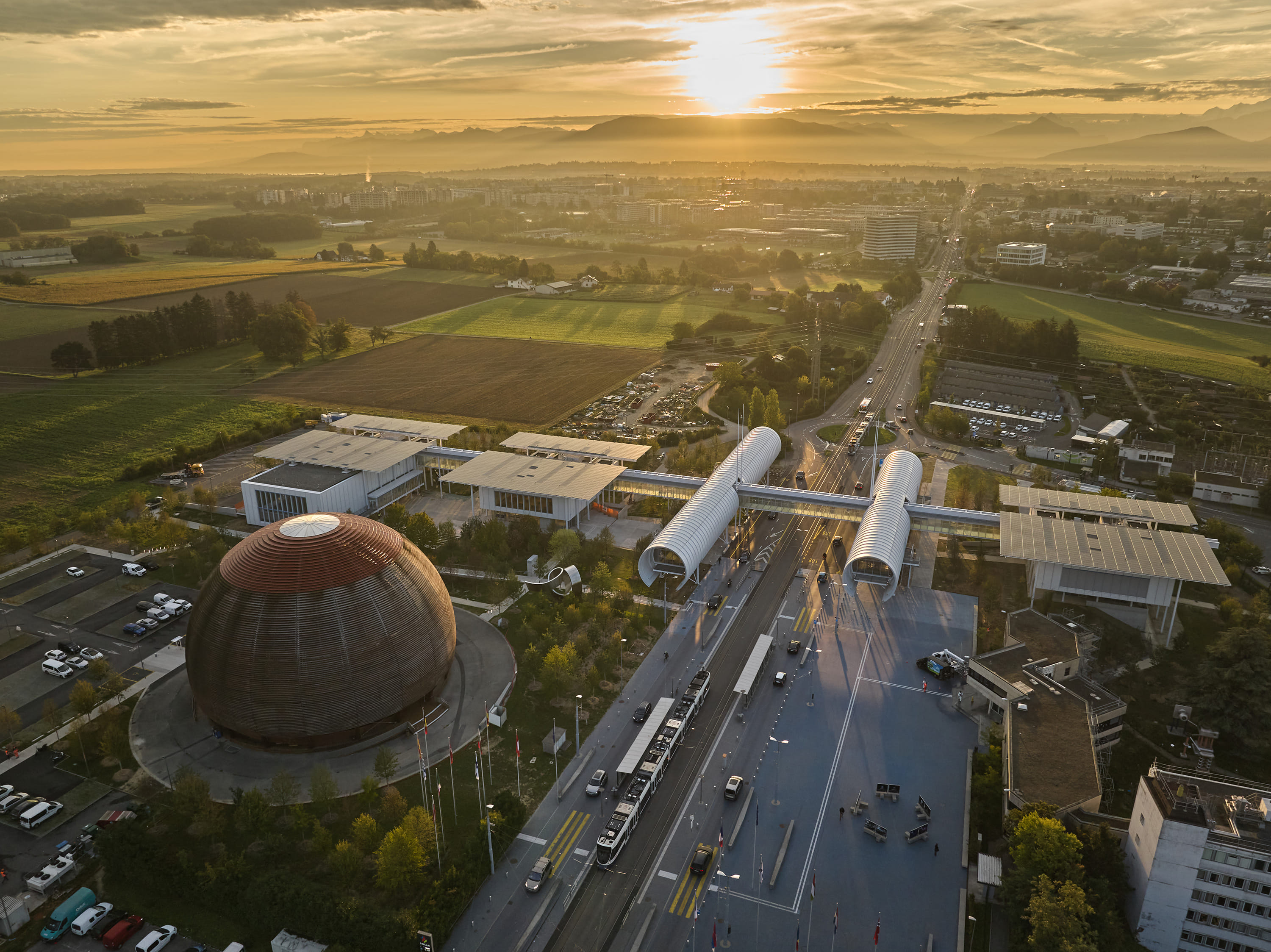 Renzo Piano completes CERN's new Science Gateway project in Geneva ...