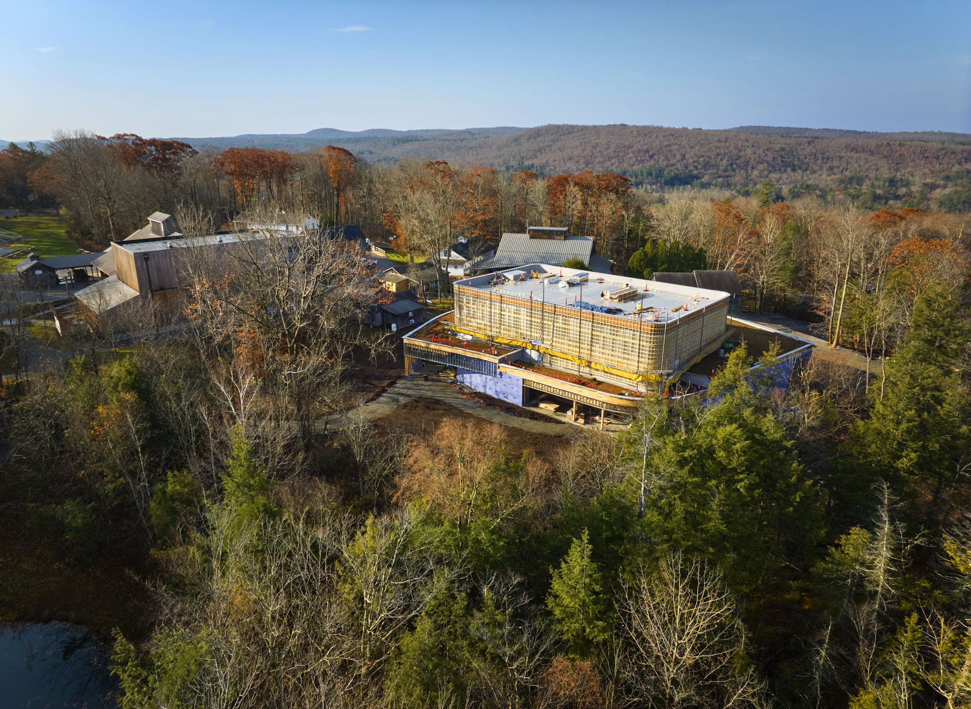 Mecanoo's enigmatic theater design stages Jacob's Pillow for a new era ...