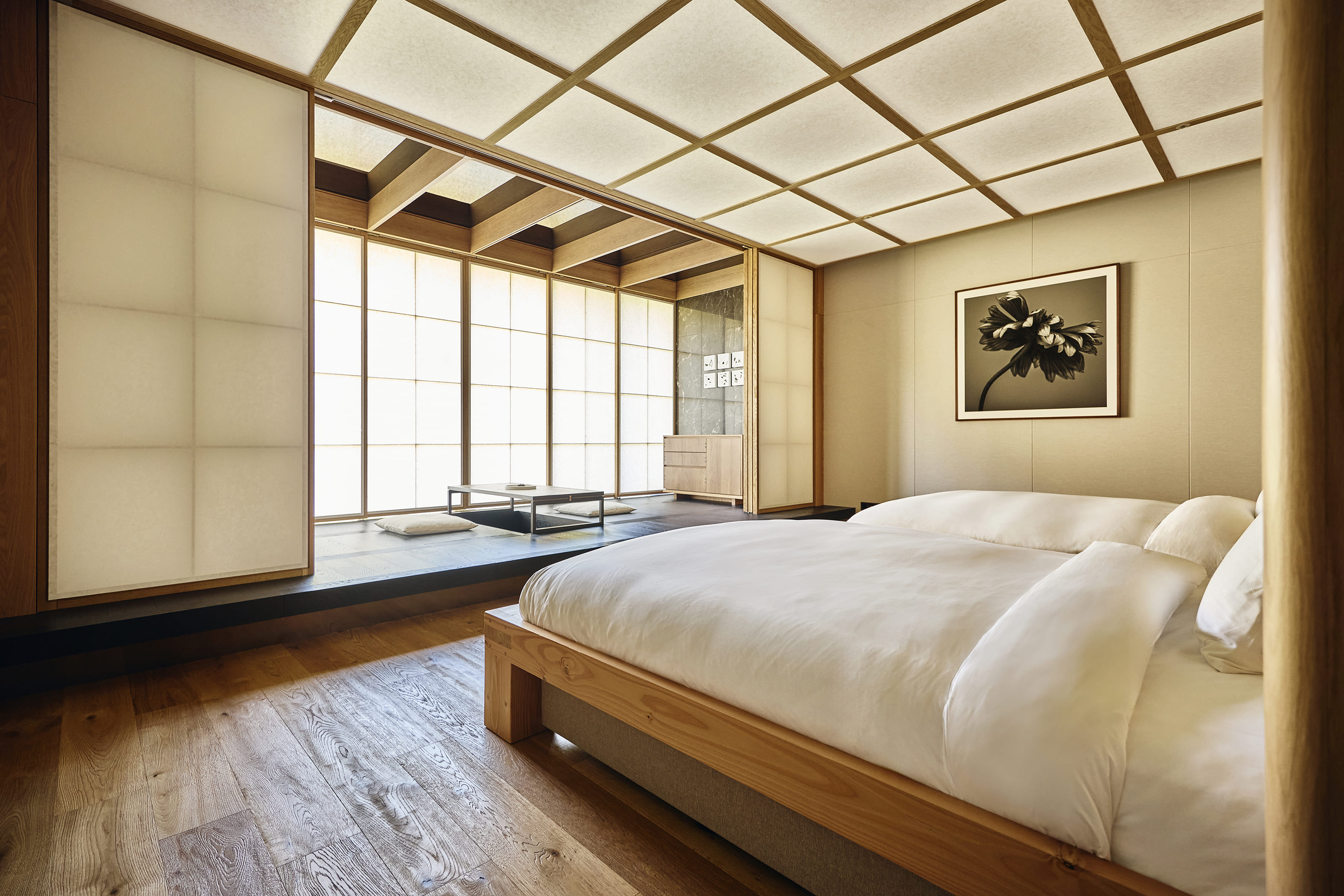 The Hanok Heritage House / Seondoljung | Listen Communication | Archinect