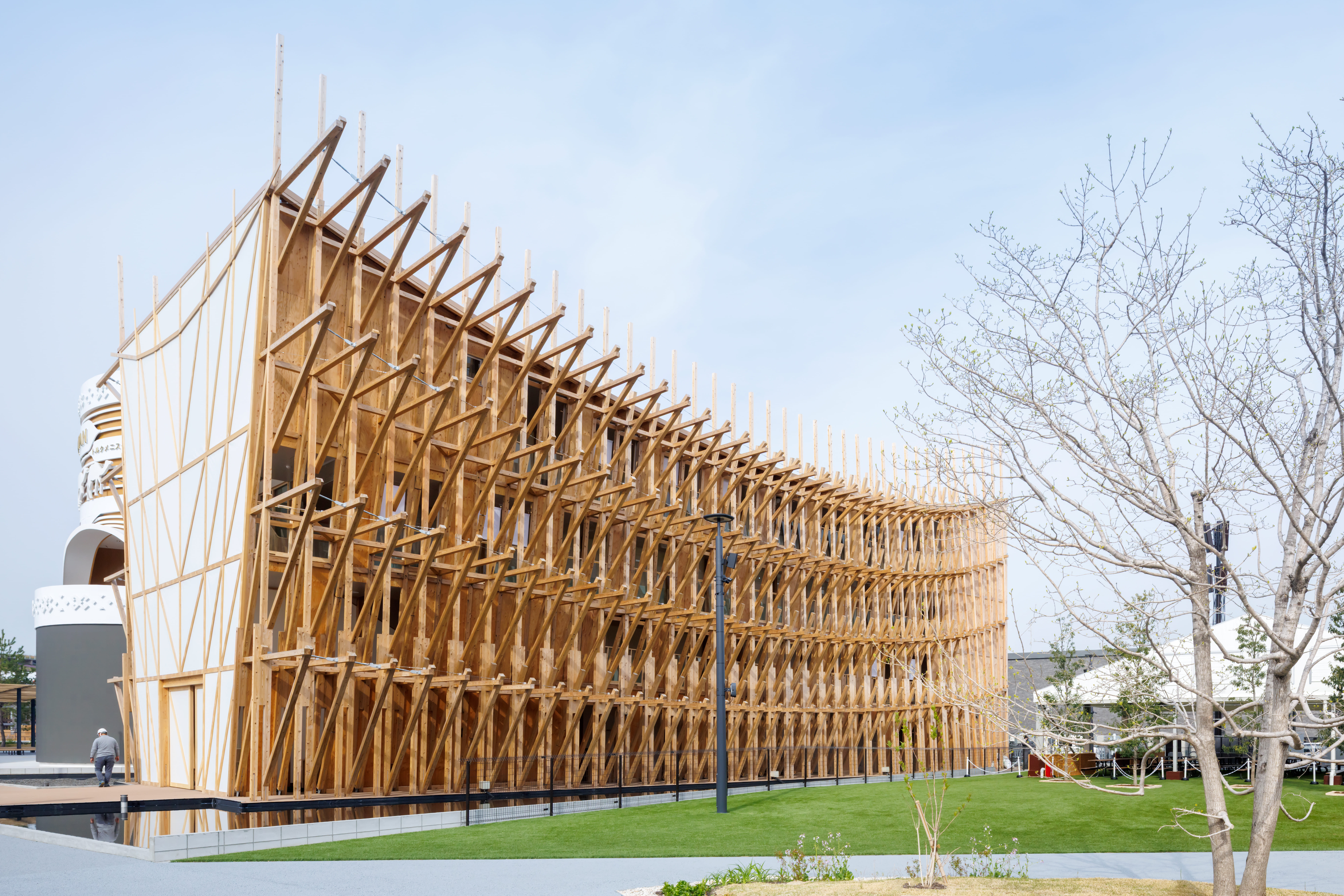 Lina Ghotmeh's stunning wooden Bahrain Pavilion debuts at Expo 2025 ...