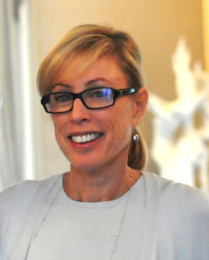 Barbara Hillier | Archinect