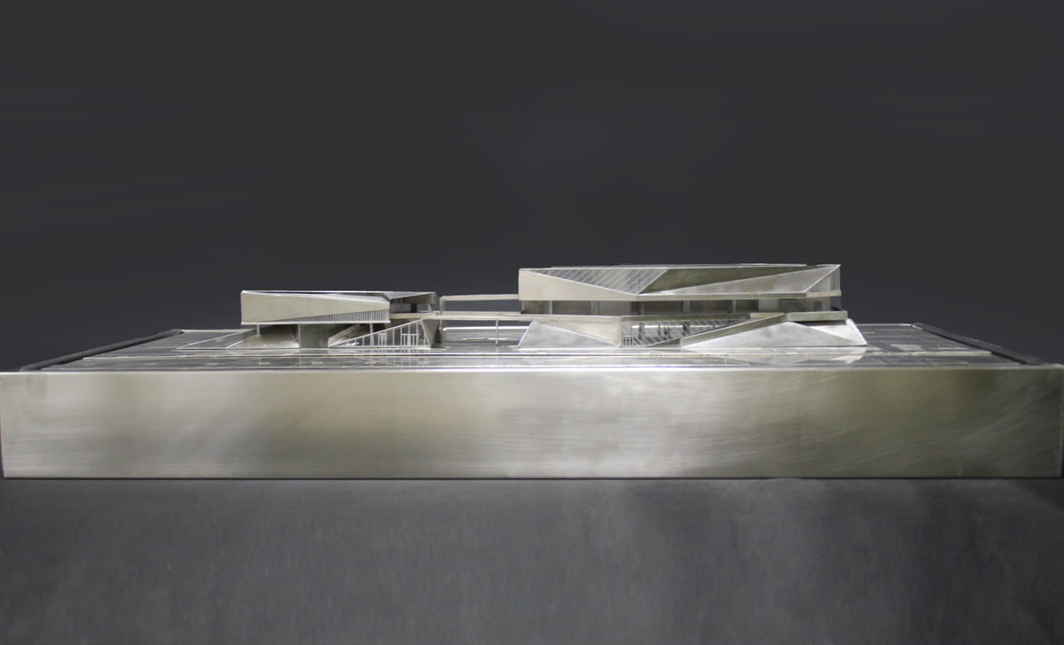 ONEXE Guangzhou New World Kaisa Bay Mall: A Stainless Steel Model | QZY ...
